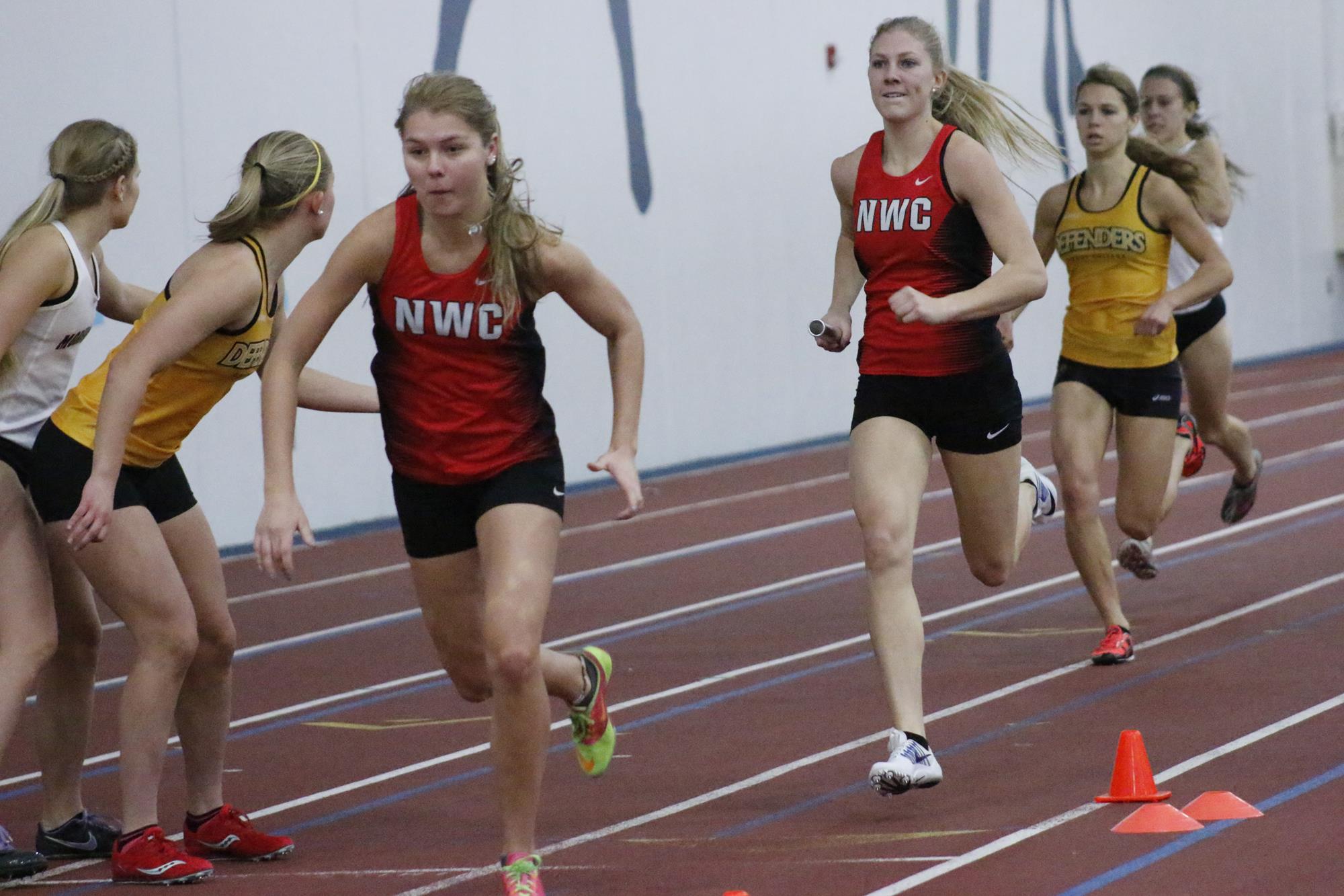 Sydney Batz - Women's Track and Field - Northwestern College Athletics