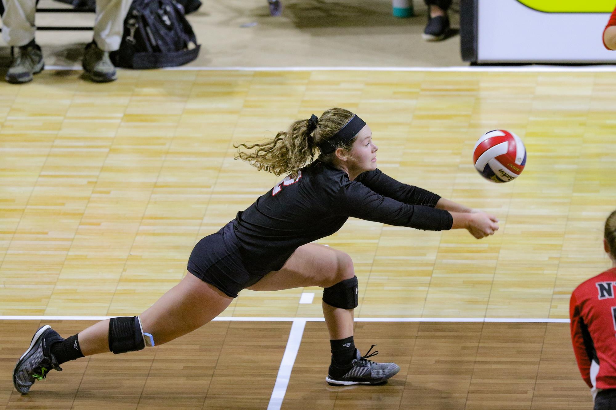 Emily Strasser - Women's Volleyball - Northwestern College Athletics