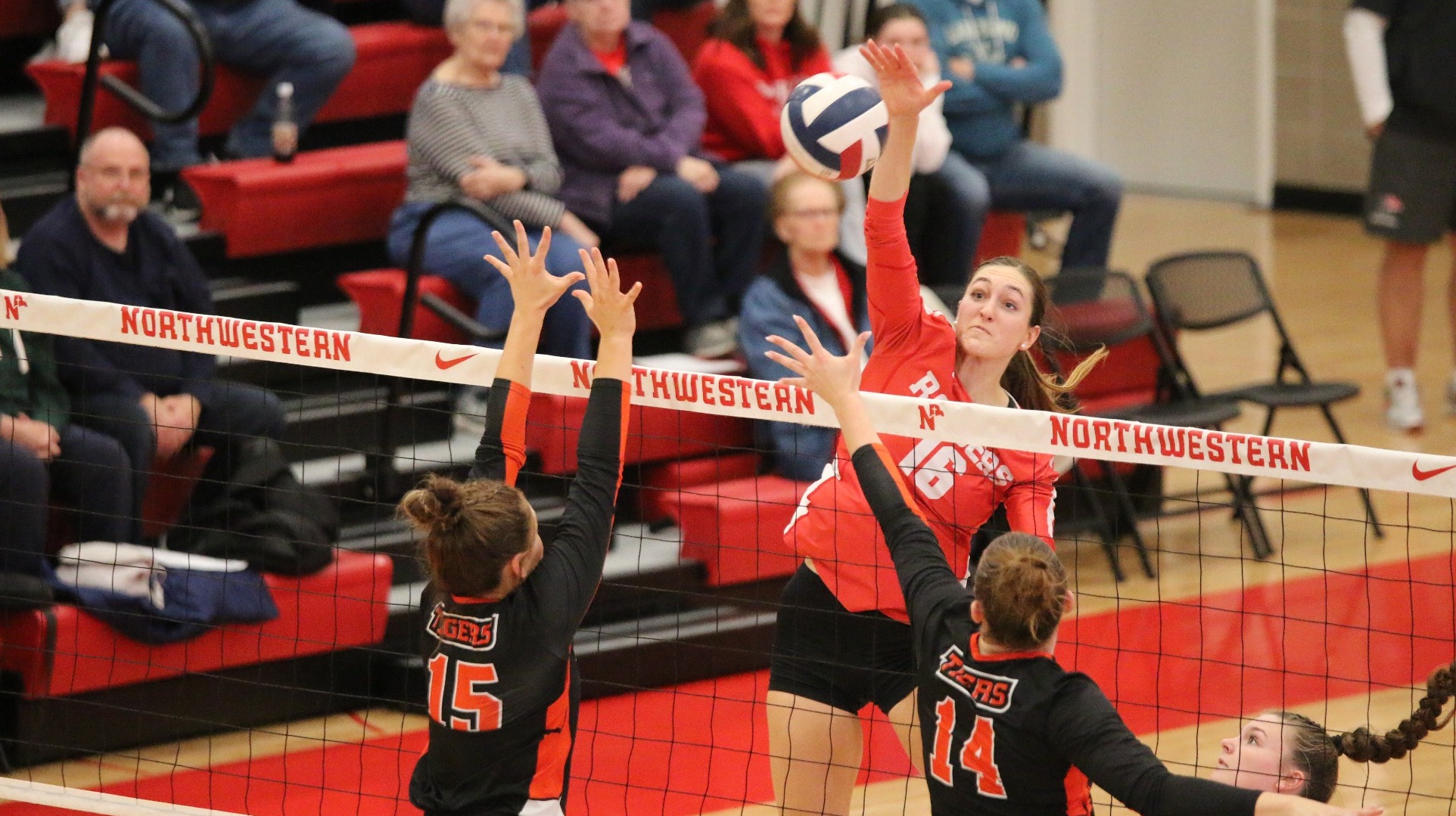 Volleyball Advances to GPAC Semis with Sweep of Doane - Northwestern ...