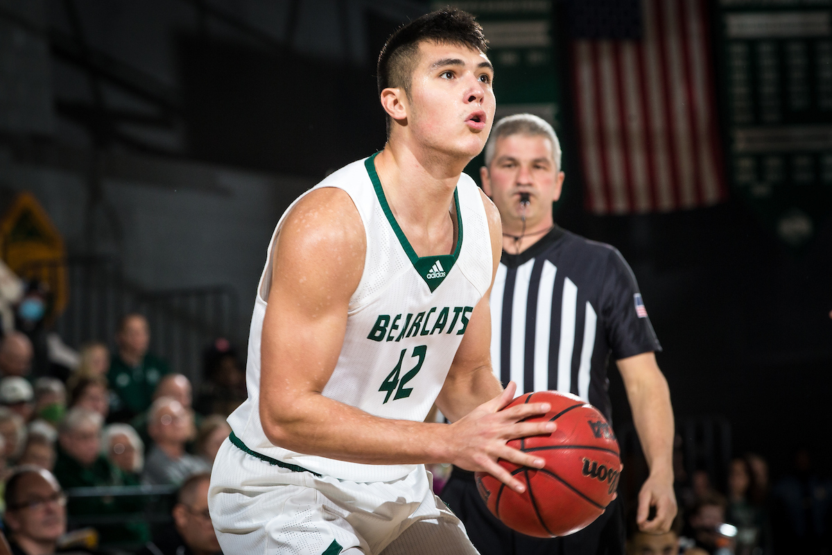 Luke Waters - 2022-23 - Men's Basketball - Northwest Missouri State ...