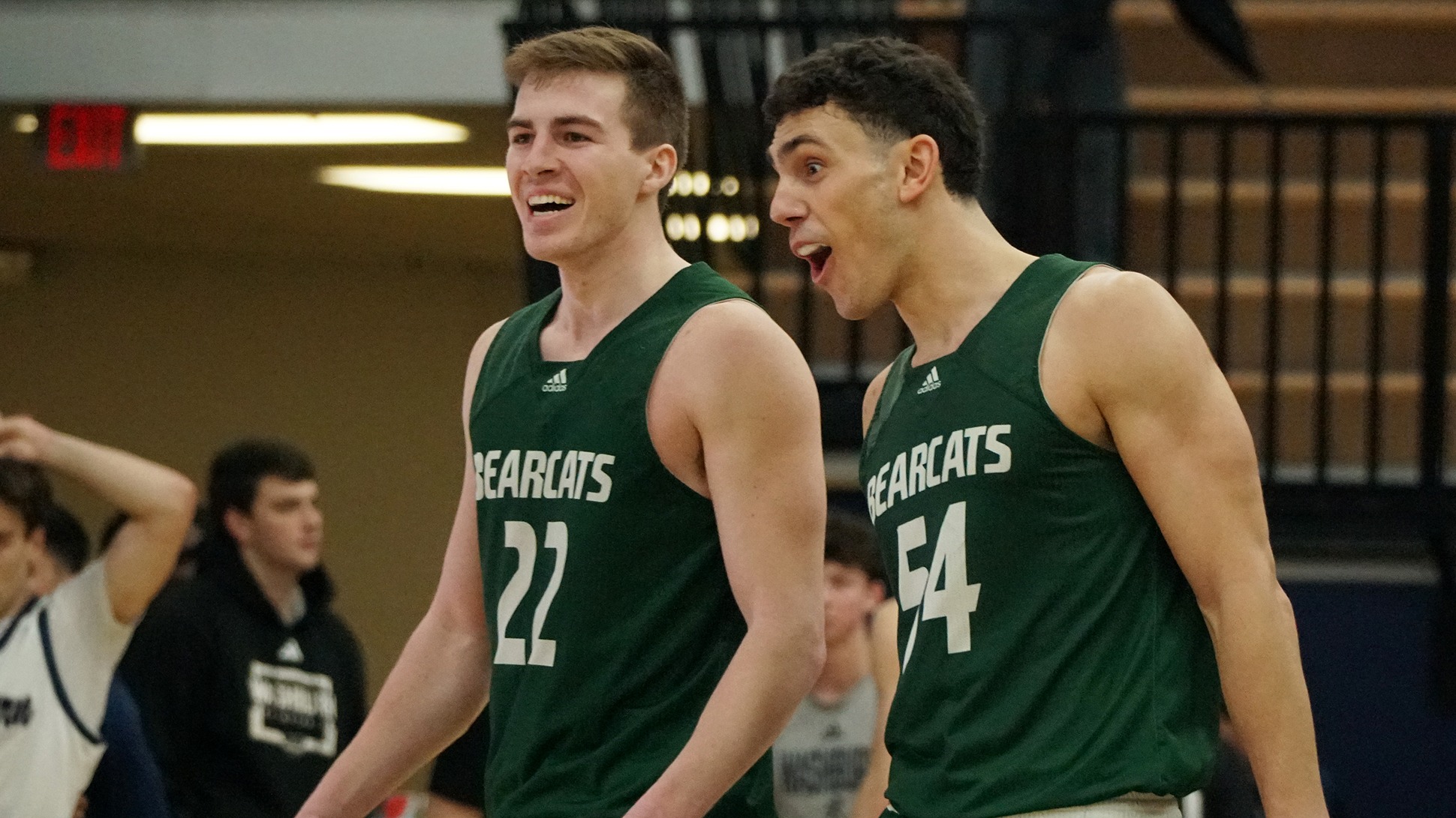 Mascari buries Washburn with 9 three-pointers in 75-72 road win ...