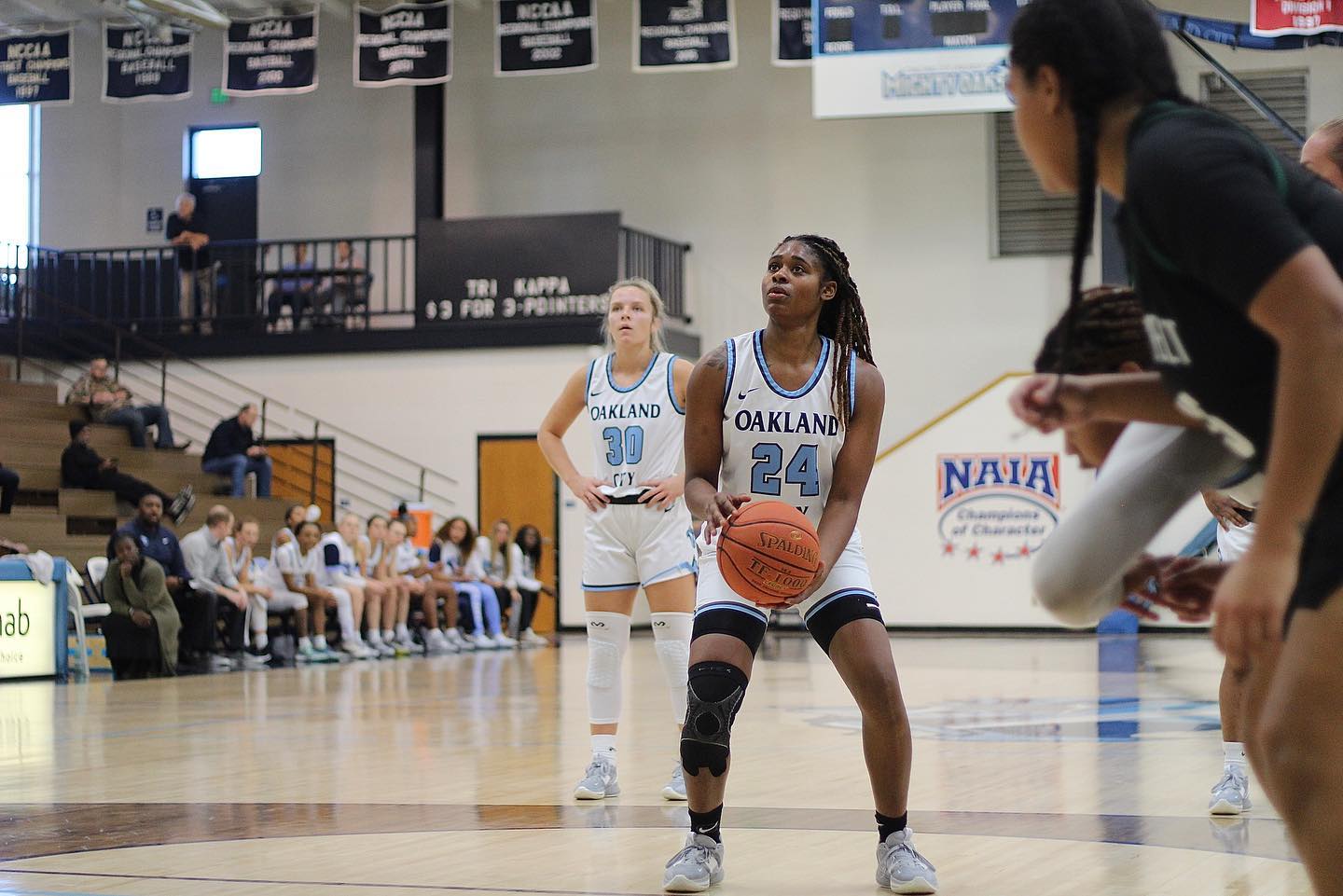 Women’s Basketball Downs Bethel Pilots - Oakland City University Athletics