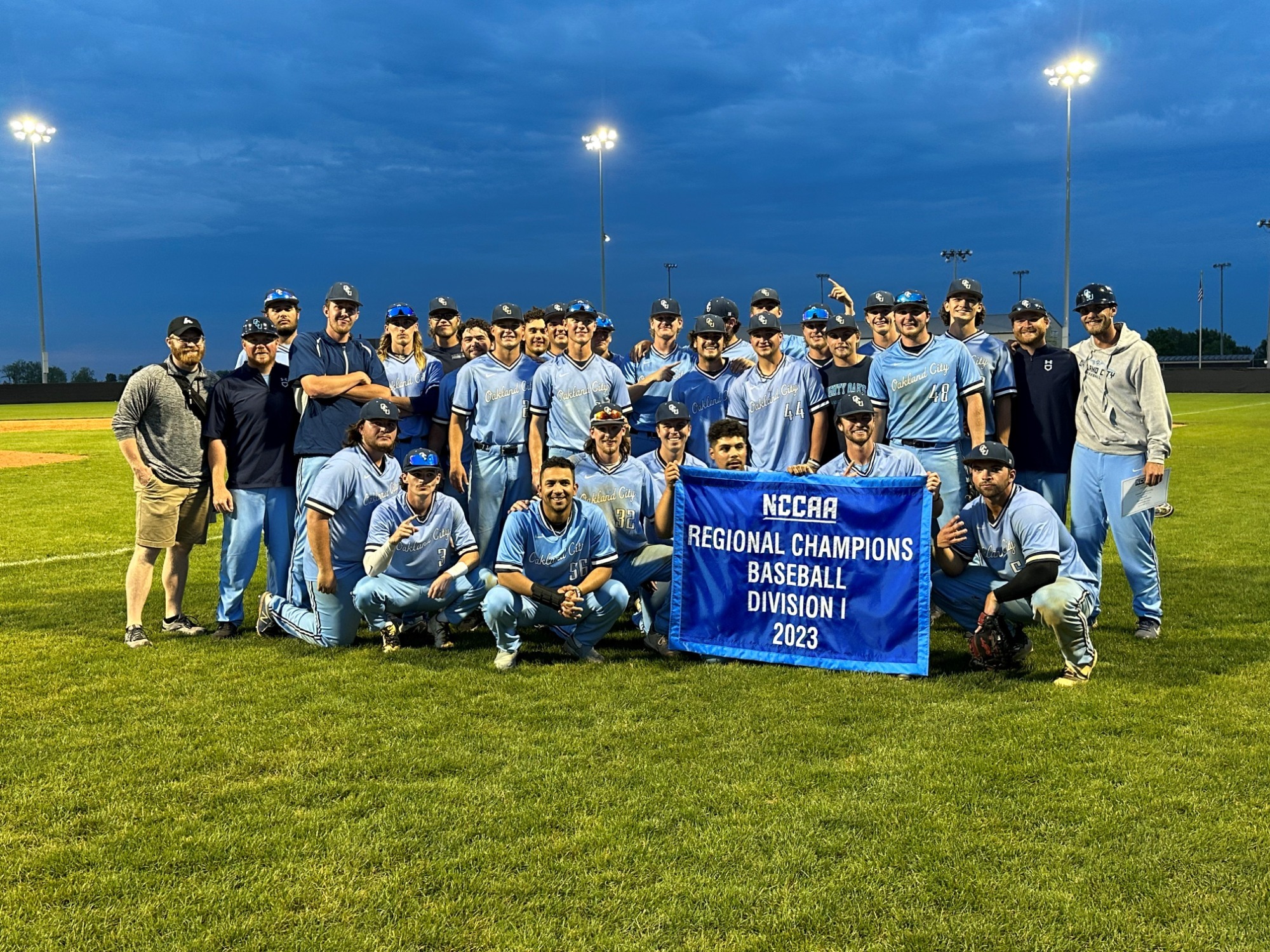 Mighty Oaks Win NCCAA Mideast Regionals - Oakland City University Athletics