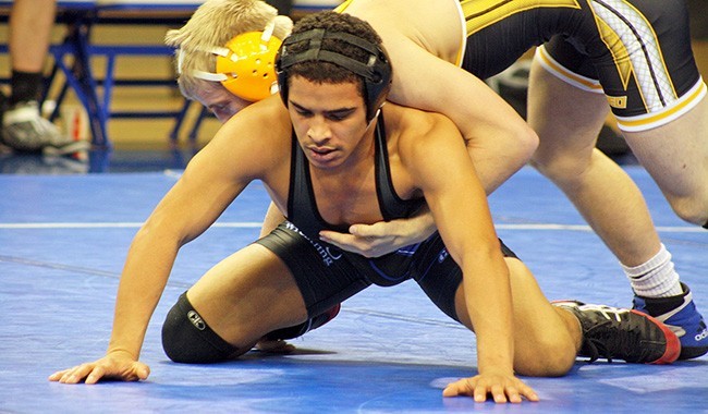 Adrian Gaines - 2015-16 - (RV) Men's Wrestling - Oklahoma City ...