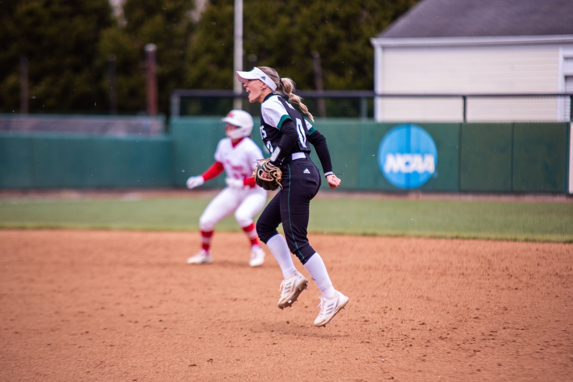 Ohio Softball Picks Up 7-3 Win at Akron in Series Opener - Ohio University