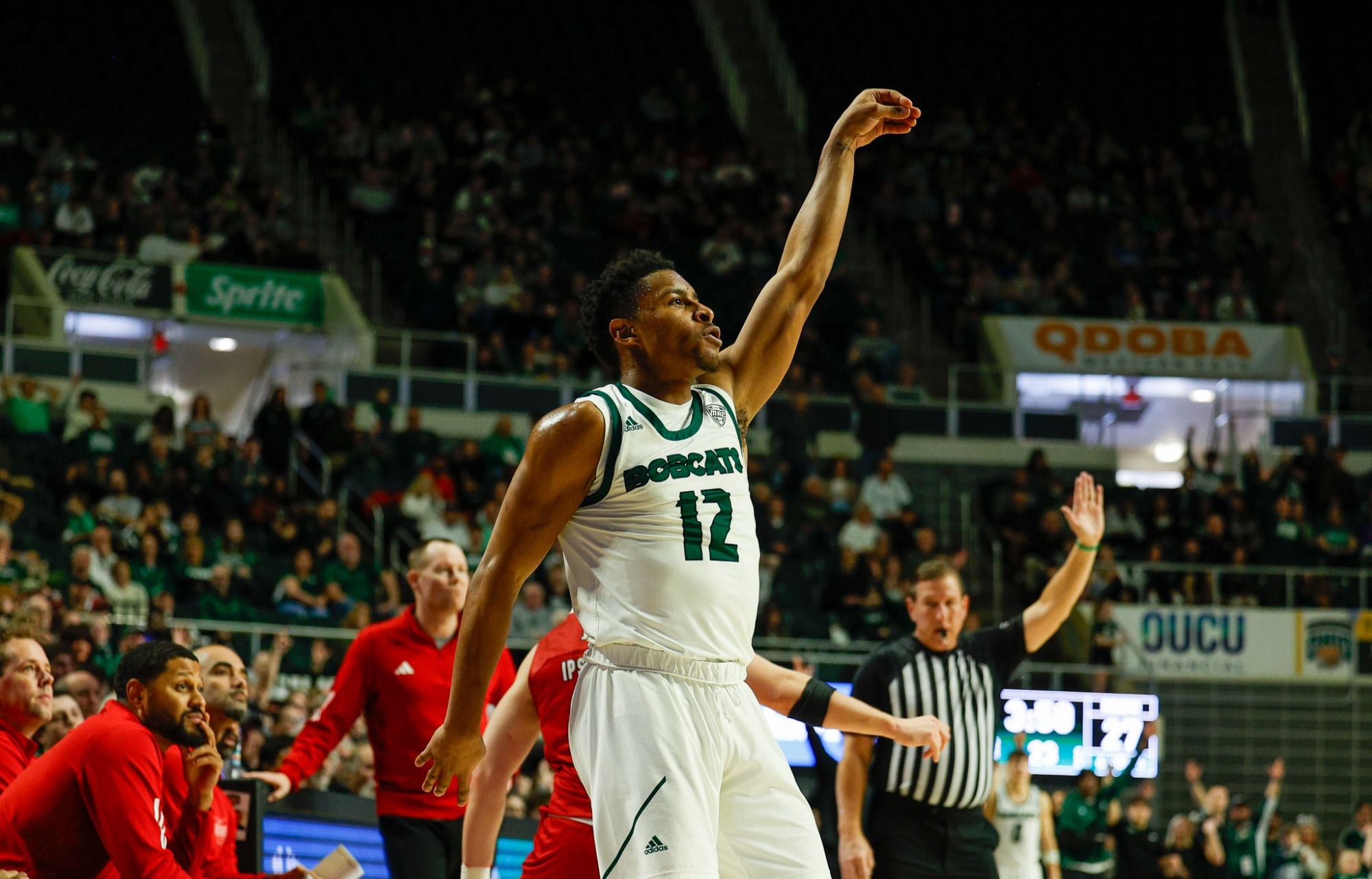 Ohio Men's Basketball Takes Down Miami 78-69 - Ohio University