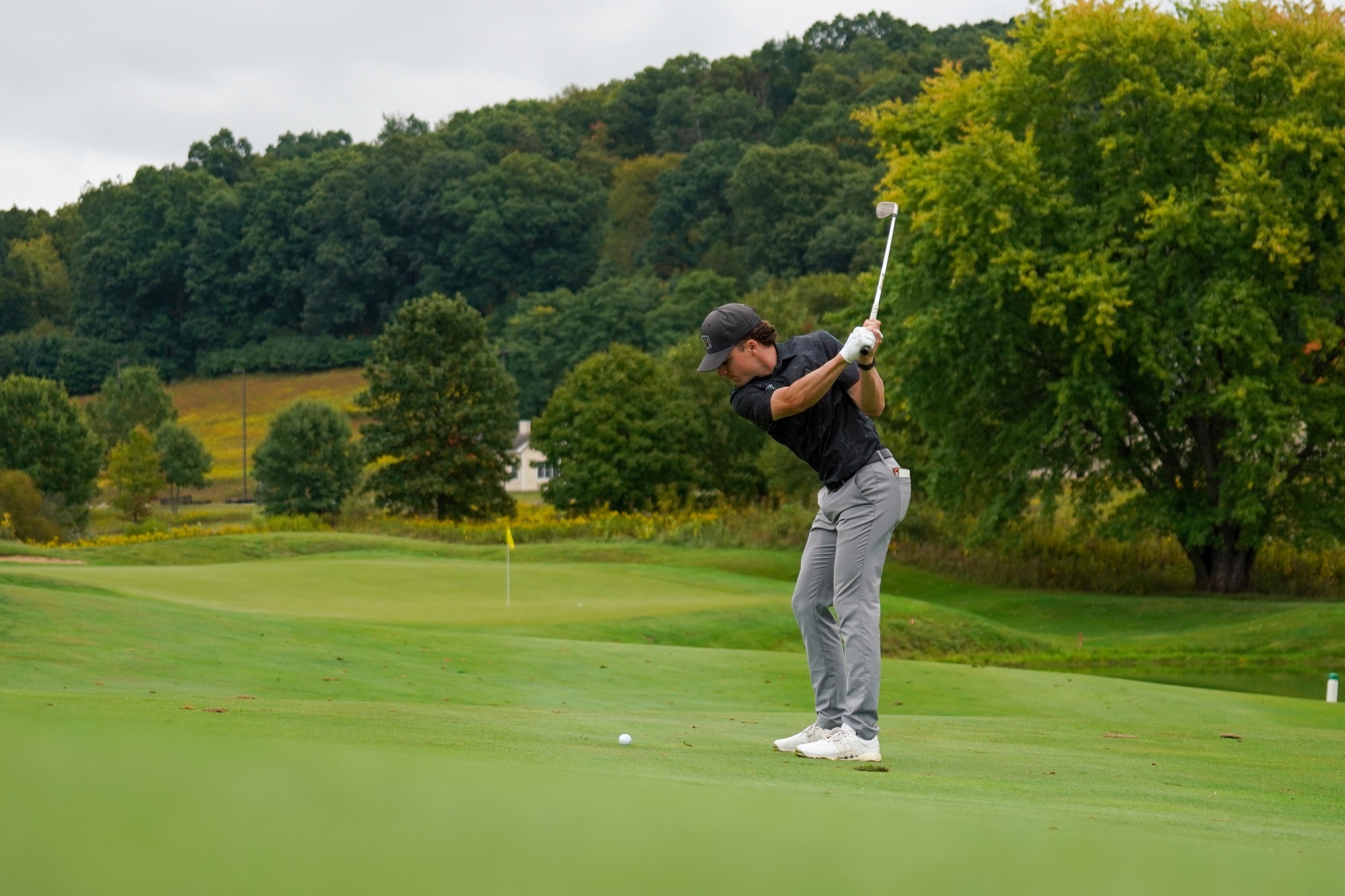 Men's Golf Wraps Up MAC/A10 Challenge with Win Over Loyola Chicago ...