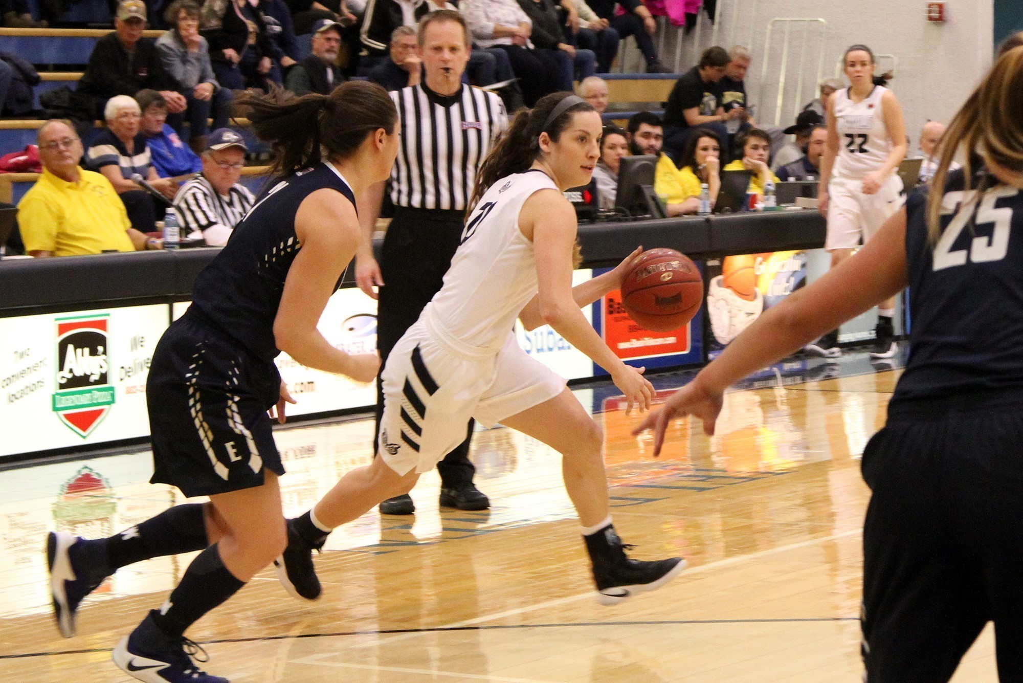 Baylee Toney - Women's Basketball - Oregon Institute of Technology ...