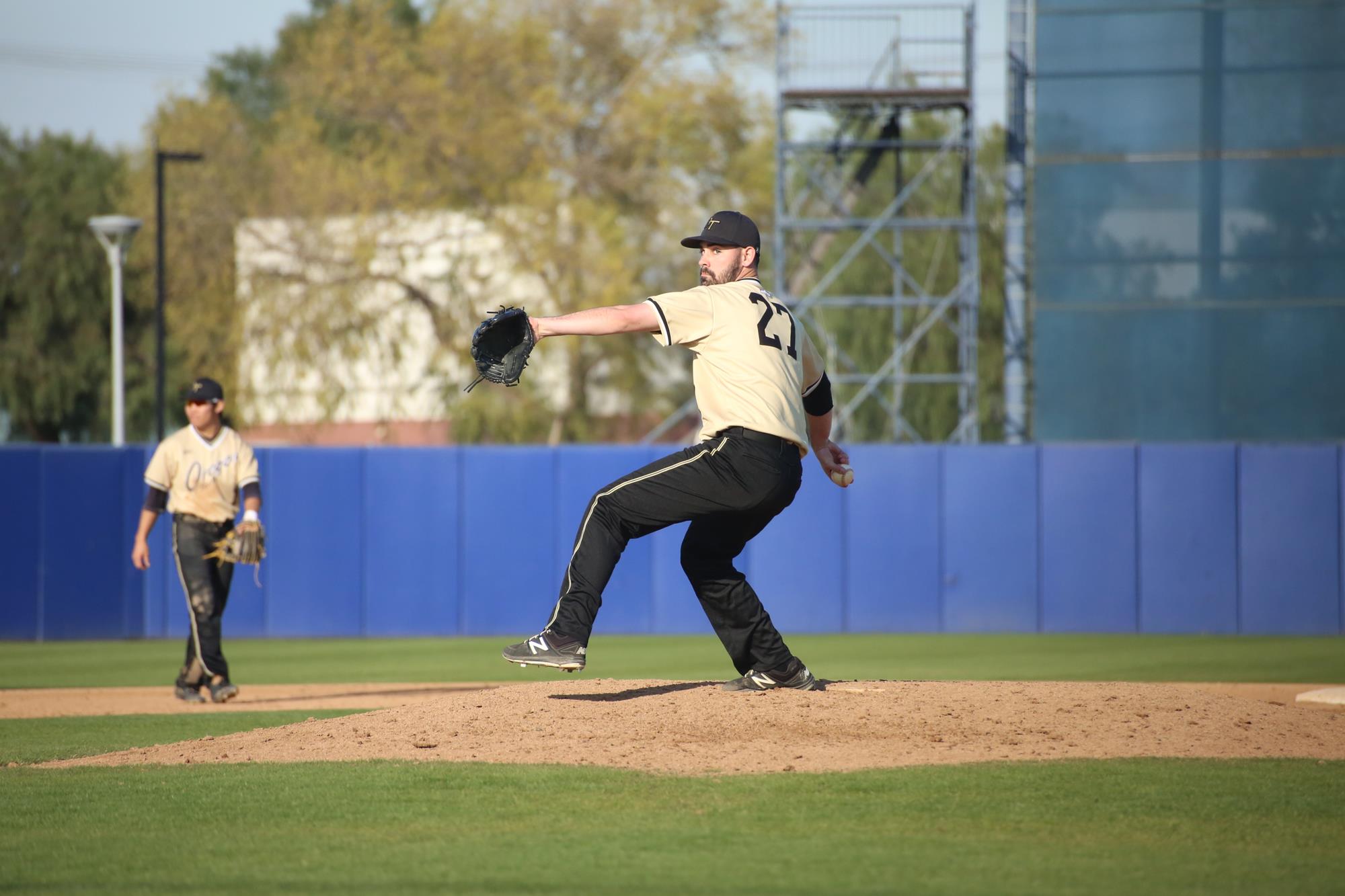 Ben Hood - Men's Baseball - Oregon Institute of Technology Athletics