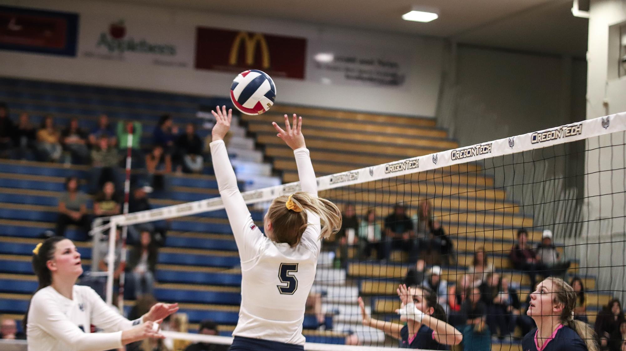 Amanda Powley - Women's Volleyball - Oregon Institute of Technology ...