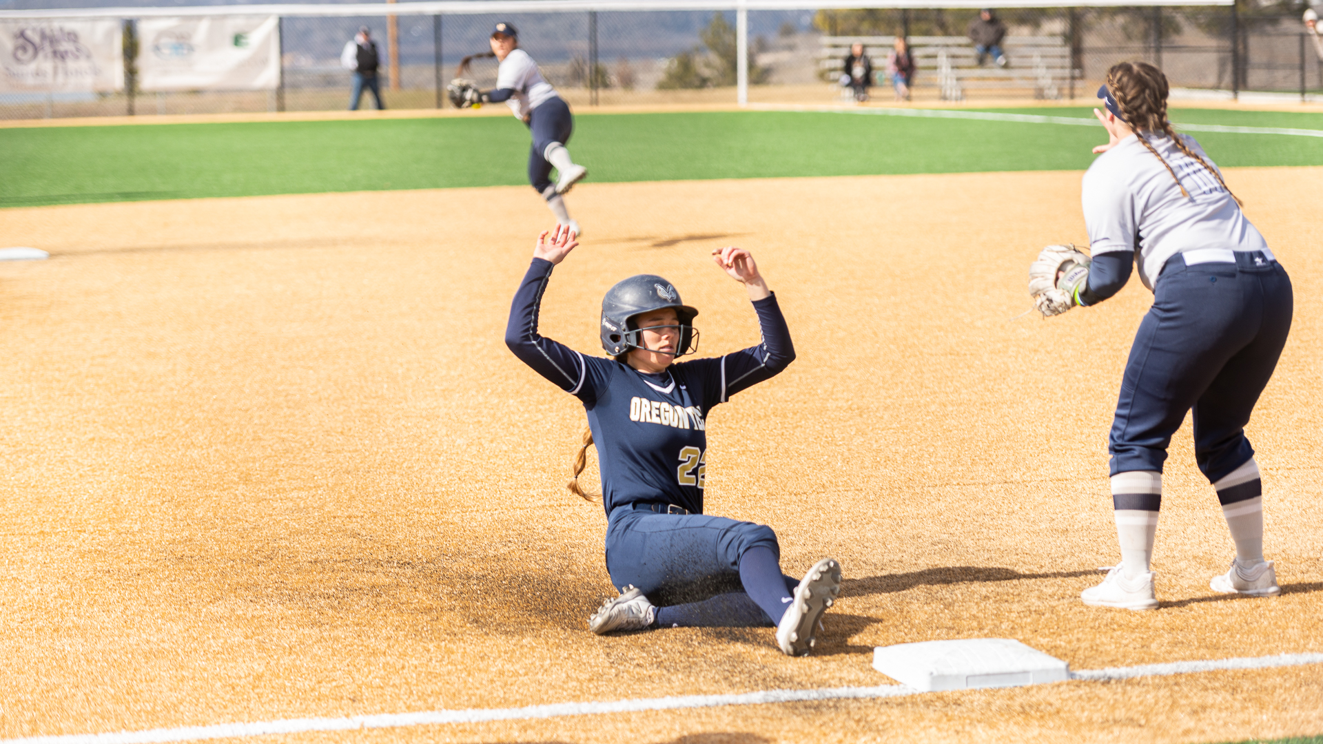 McKenna Armantrout - Women's Softball - Oregon Institute of Technology ...