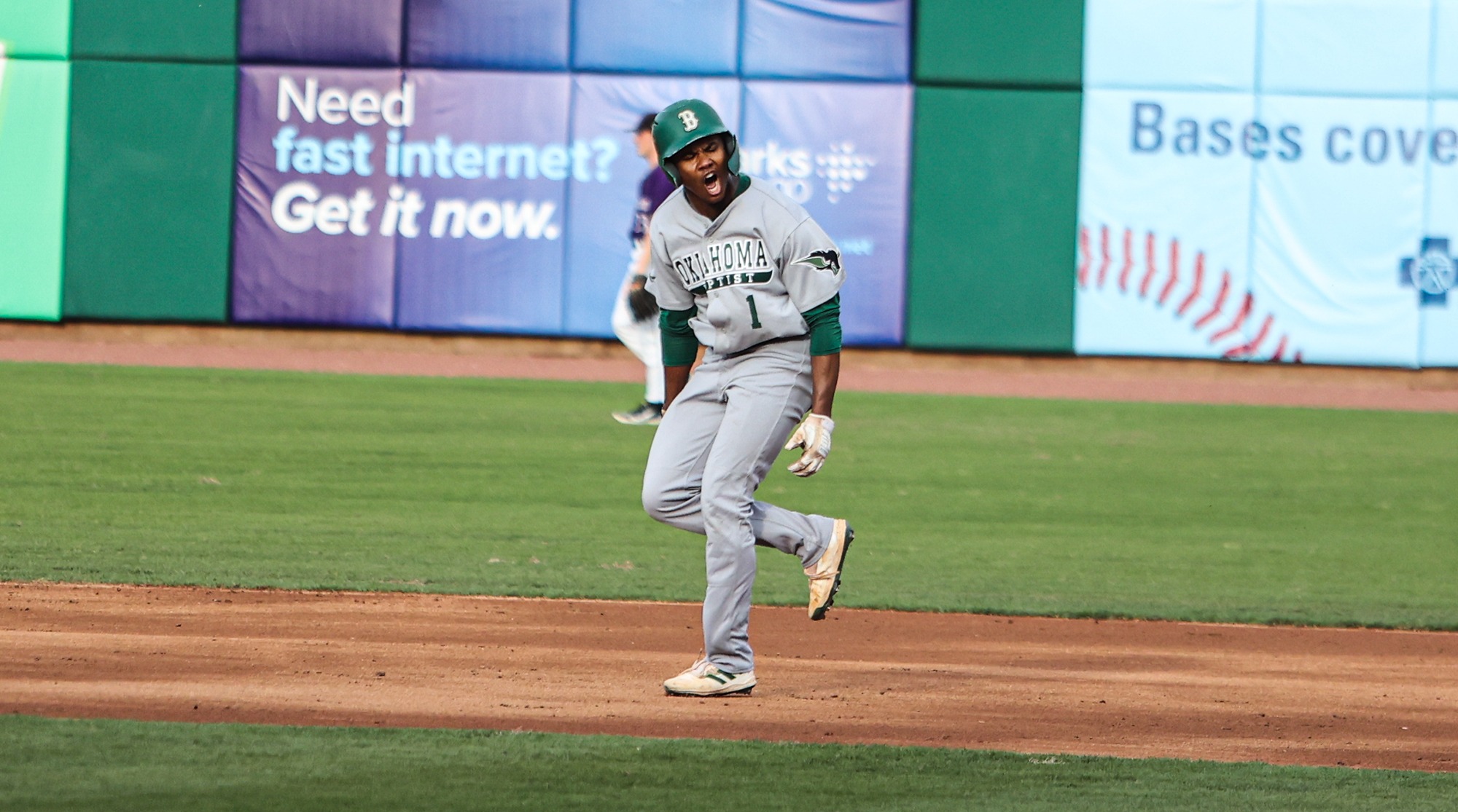 Bison Tame Tigers as Cox Earns 100th Win - Oklahoma Baptist University ...