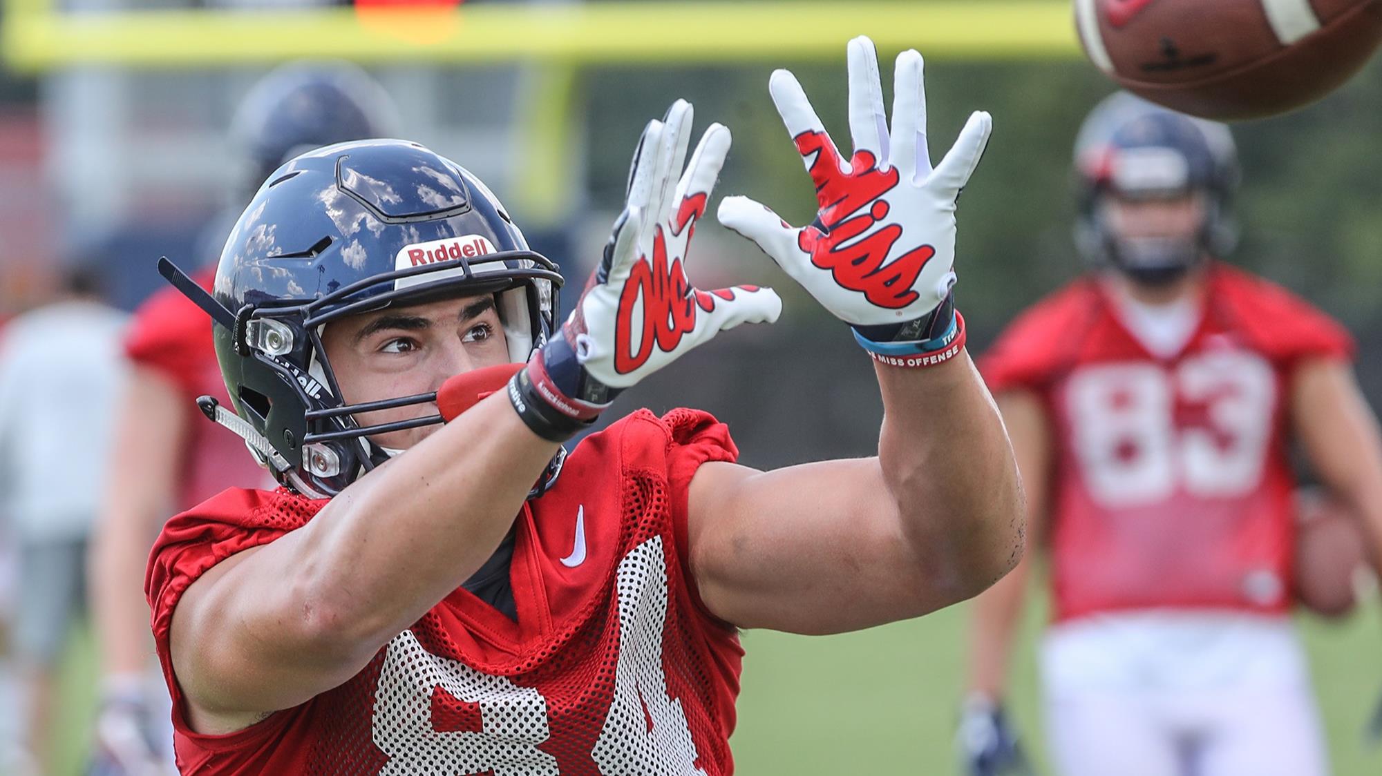 Nick Haynes - Football - Ole Miss Athletics