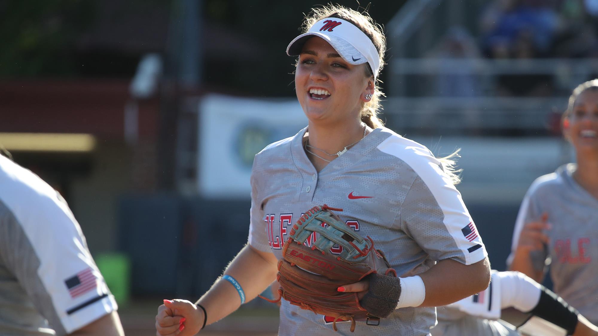 Amanda Roth - Softball - Ole Miss Athletics
