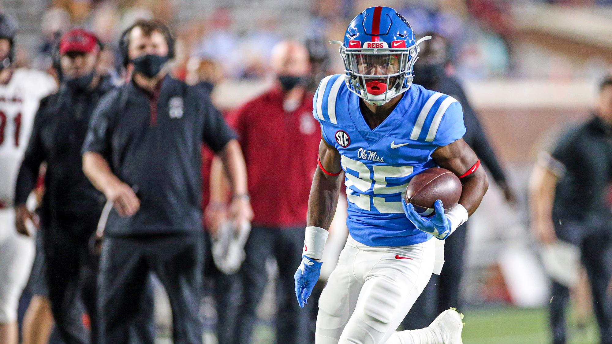 Henry Parrish Jr. - Football - Ole Miss Athletics