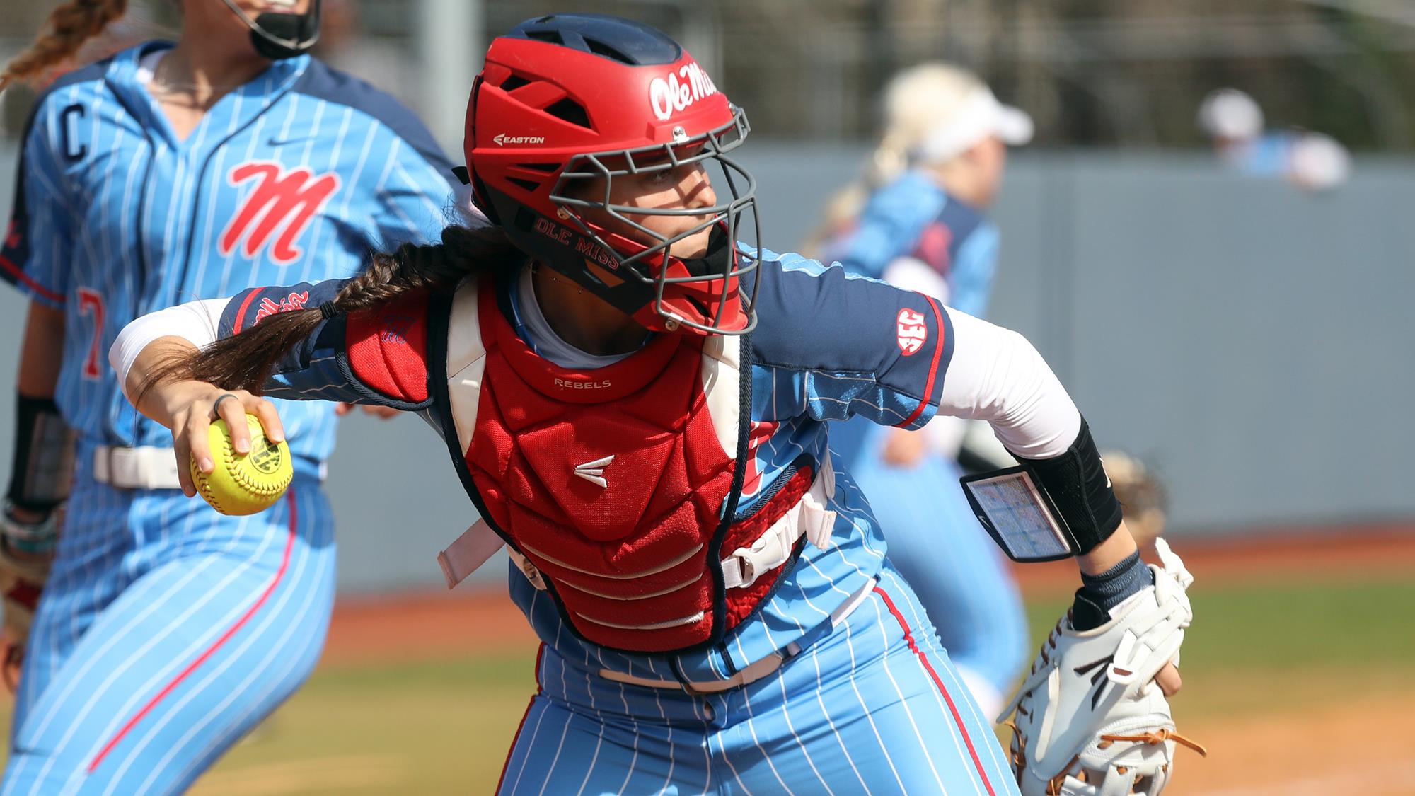 Autumn Gillespie - Softball - Ole Miss Athletics