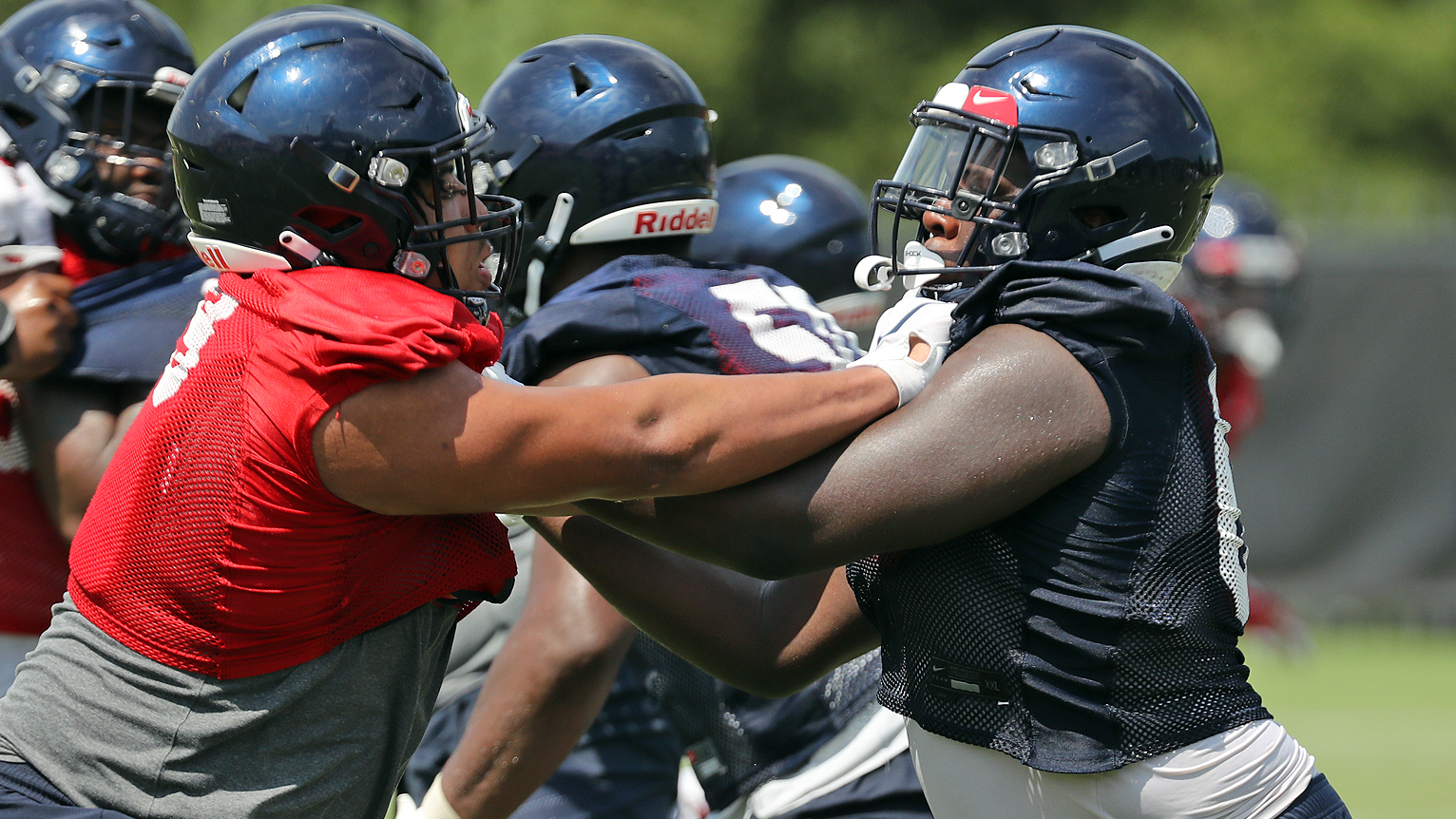 Cedrick Nicely - Football - Ole Miss Athletics