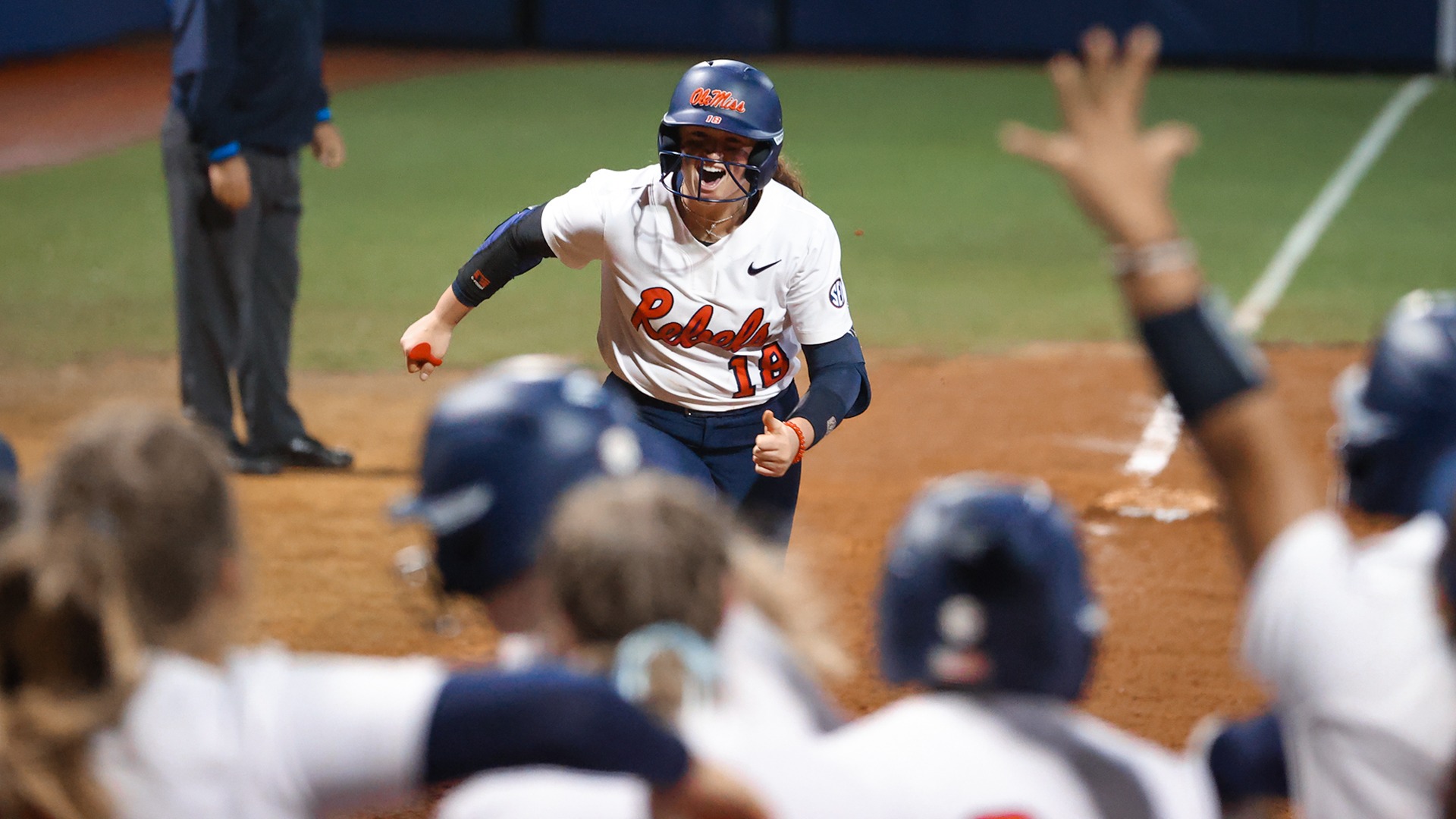 Aynslie Furbush - Softball - Ole Miss Athletics