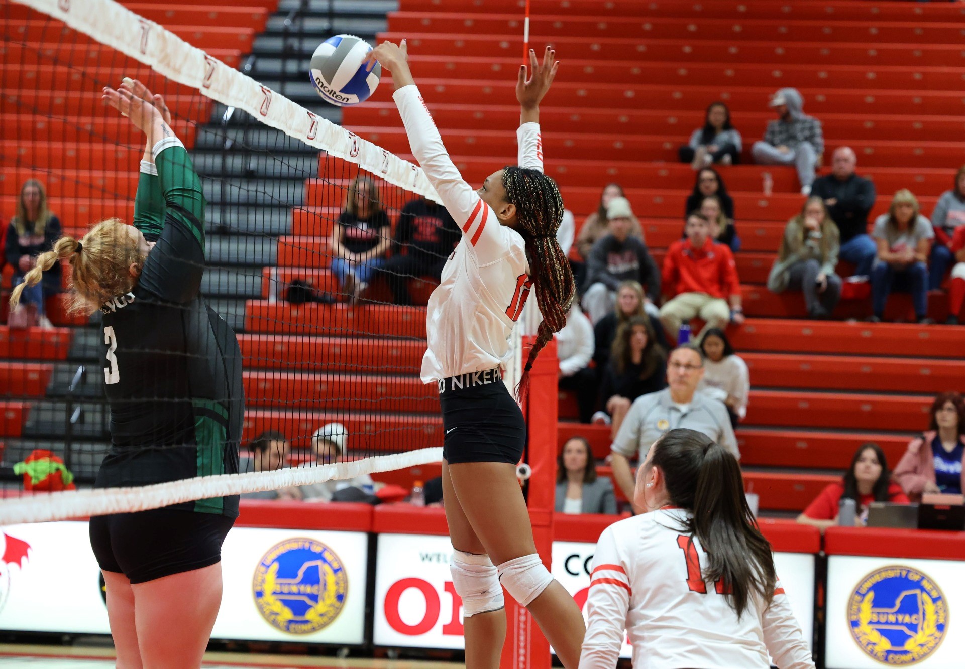 Ashanti Davis - Women's Volleyball - SUNY Oneonta Athletics