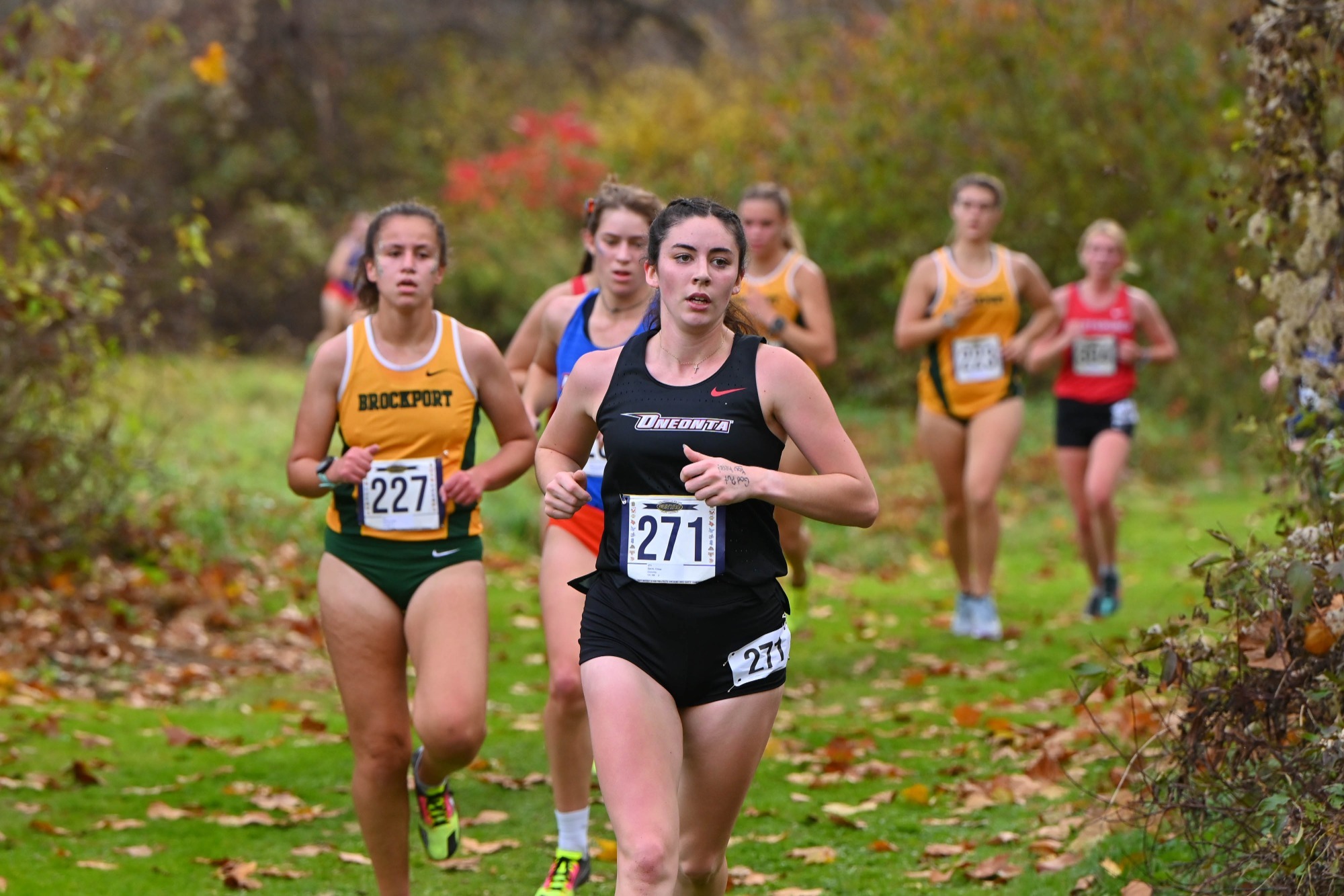 Chloe Davis - Women's Cross Country - SUNY Oneonta Athletics