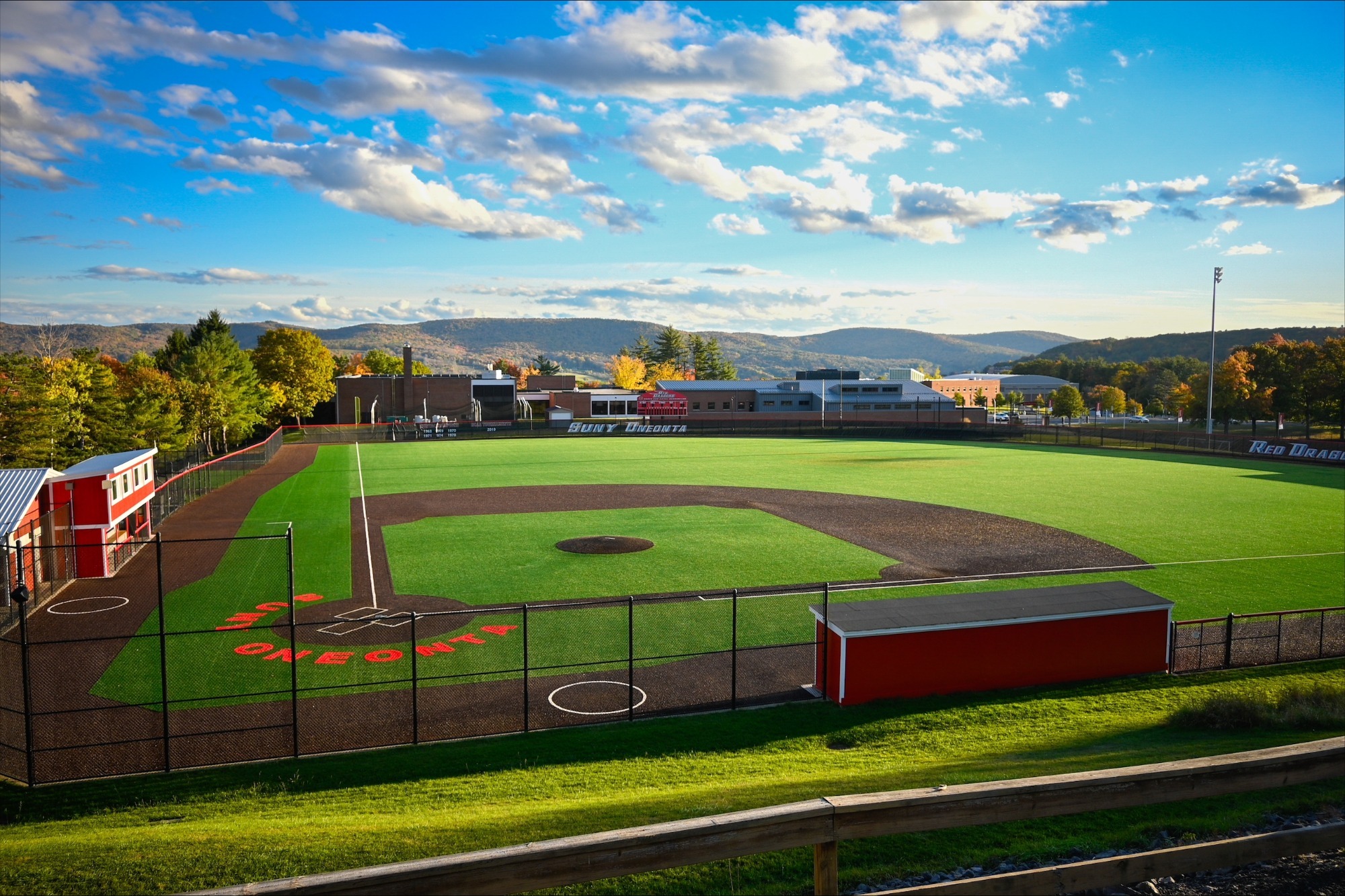 Red Dragons Drop Season Opener to Lynx - SUNY Oneonta Athletics