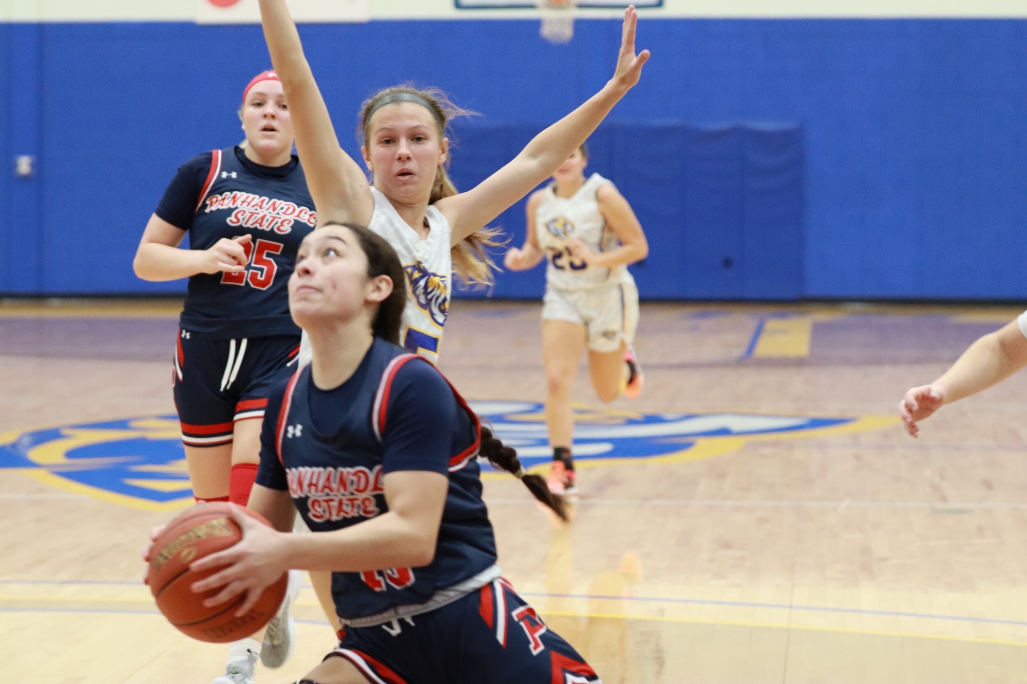 Aggies see Lions Slip by - Oklahoma Panhandle State University Athletics