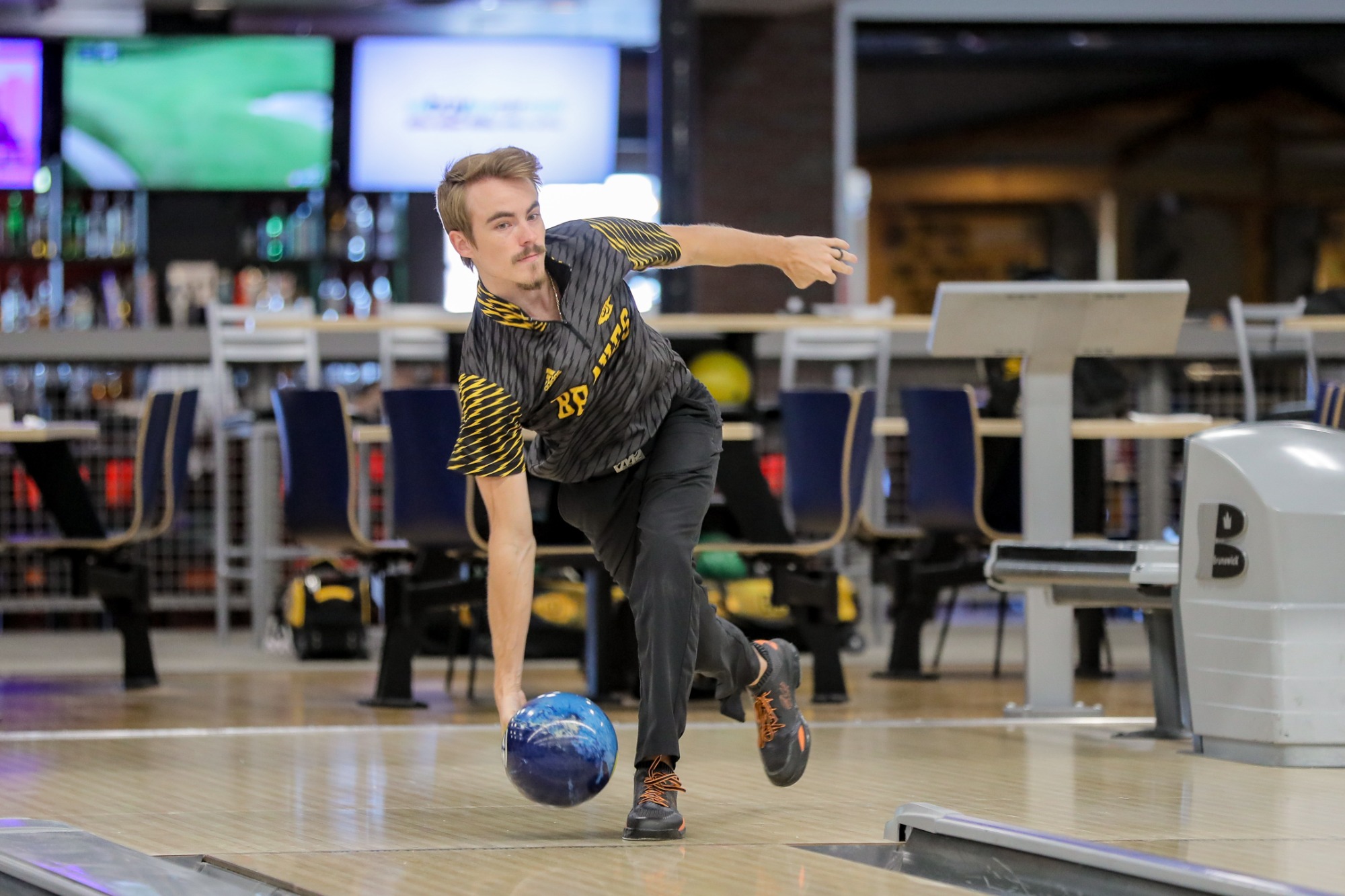 Jared Freed - 2022-23 - Men's Bowling - Ottawa University