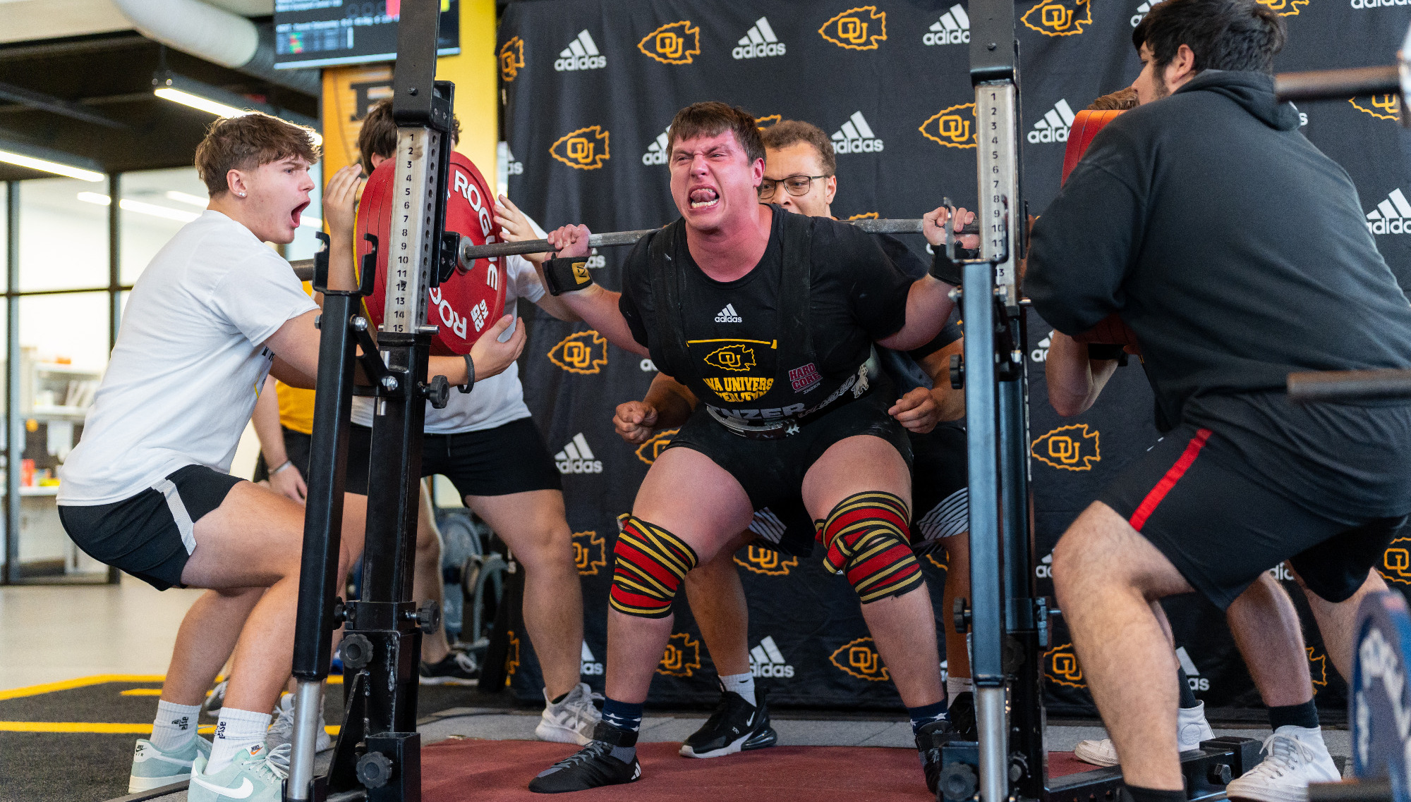 Men's Powerlifting Competes at the OU Invitational - Ottawa University
