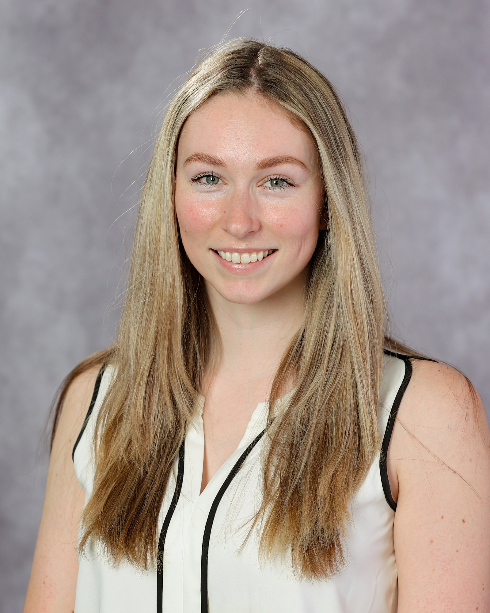 Megan Wall - Club Coach - Women's Volleyball Coaches - Ottawa University