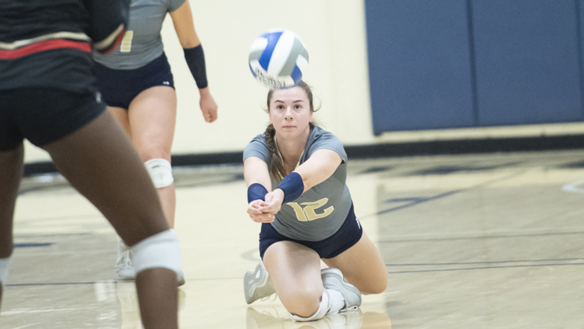 Alexa Blunt - Women's Volleyball - CSU Monterey Bay Athletics