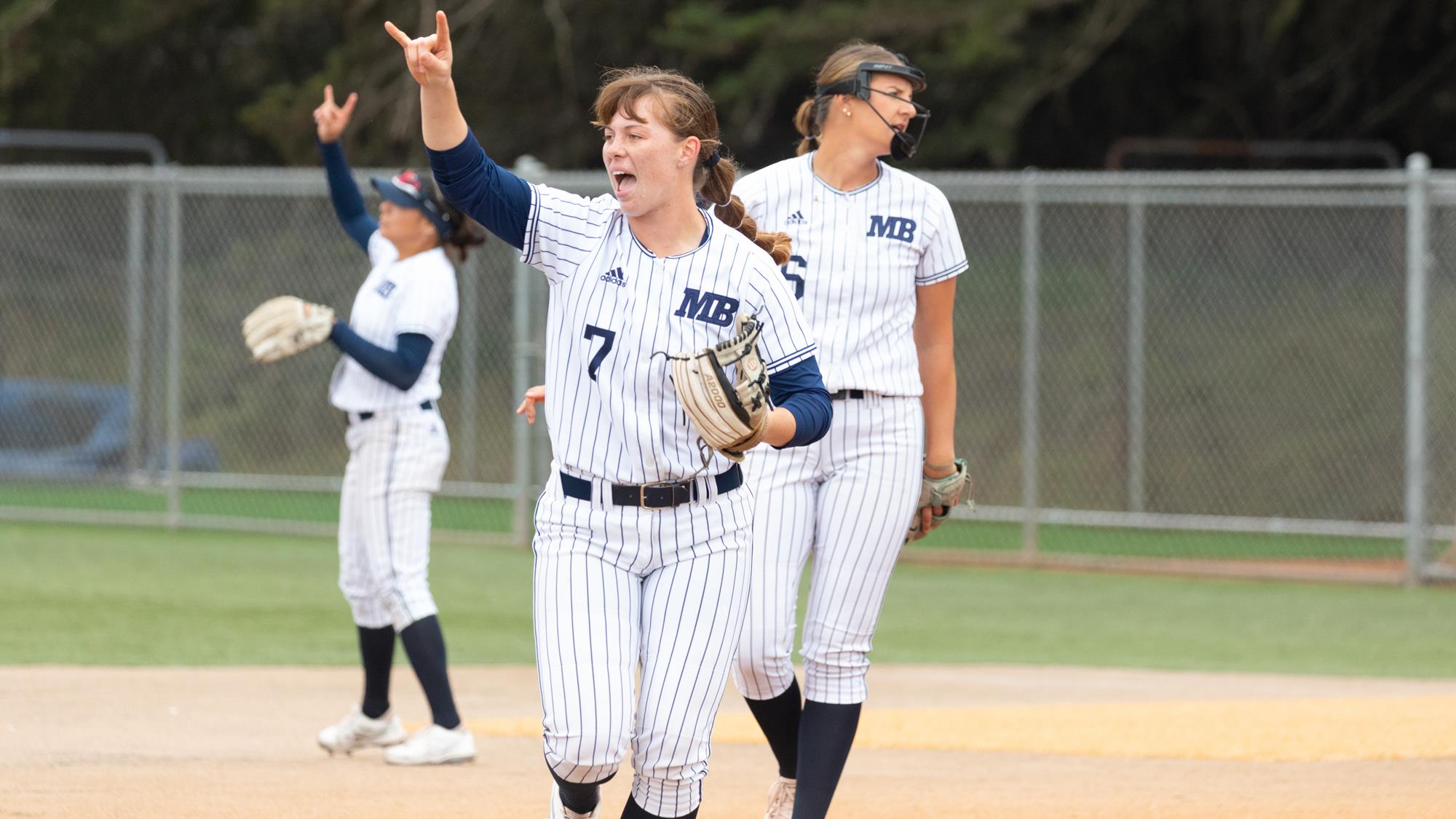Abby Alcayaga - Softball - CSU Monterey Bay Athletics