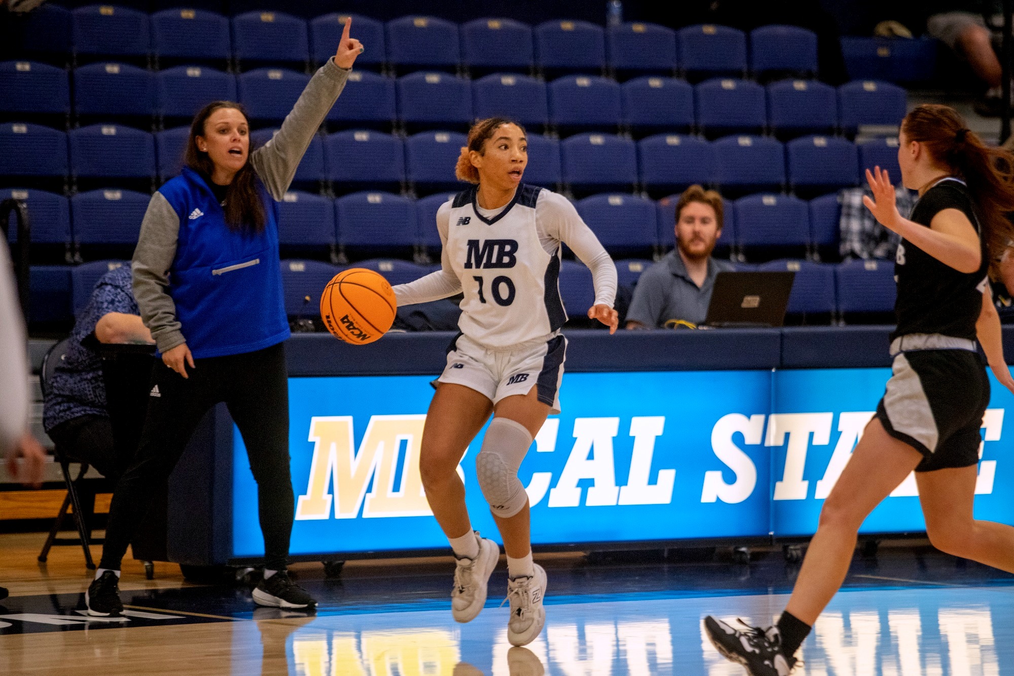 Amelia Smith - Women's Basketball - CSU Monterey Bay Athletics