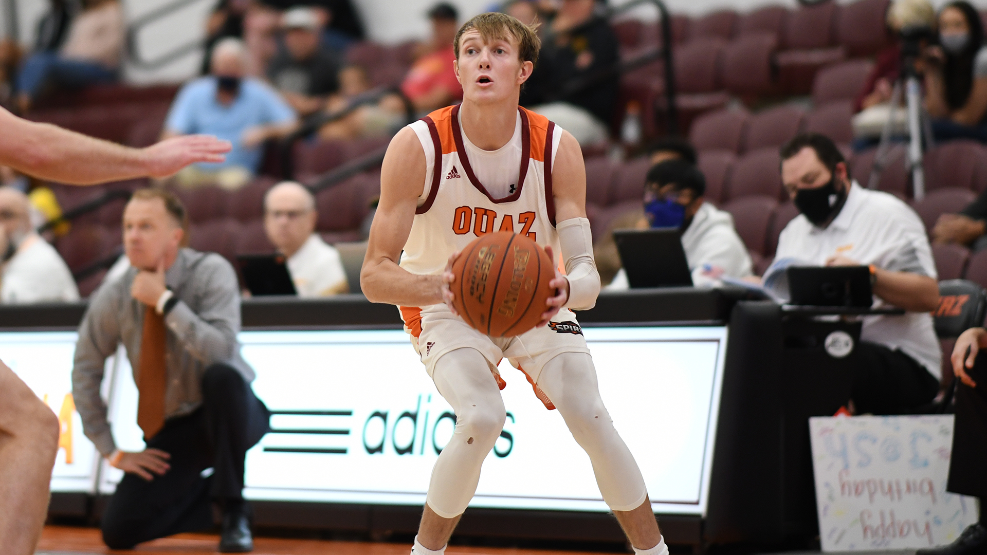Kolten Hitt - Men's Basketball - OUAZ Athletics