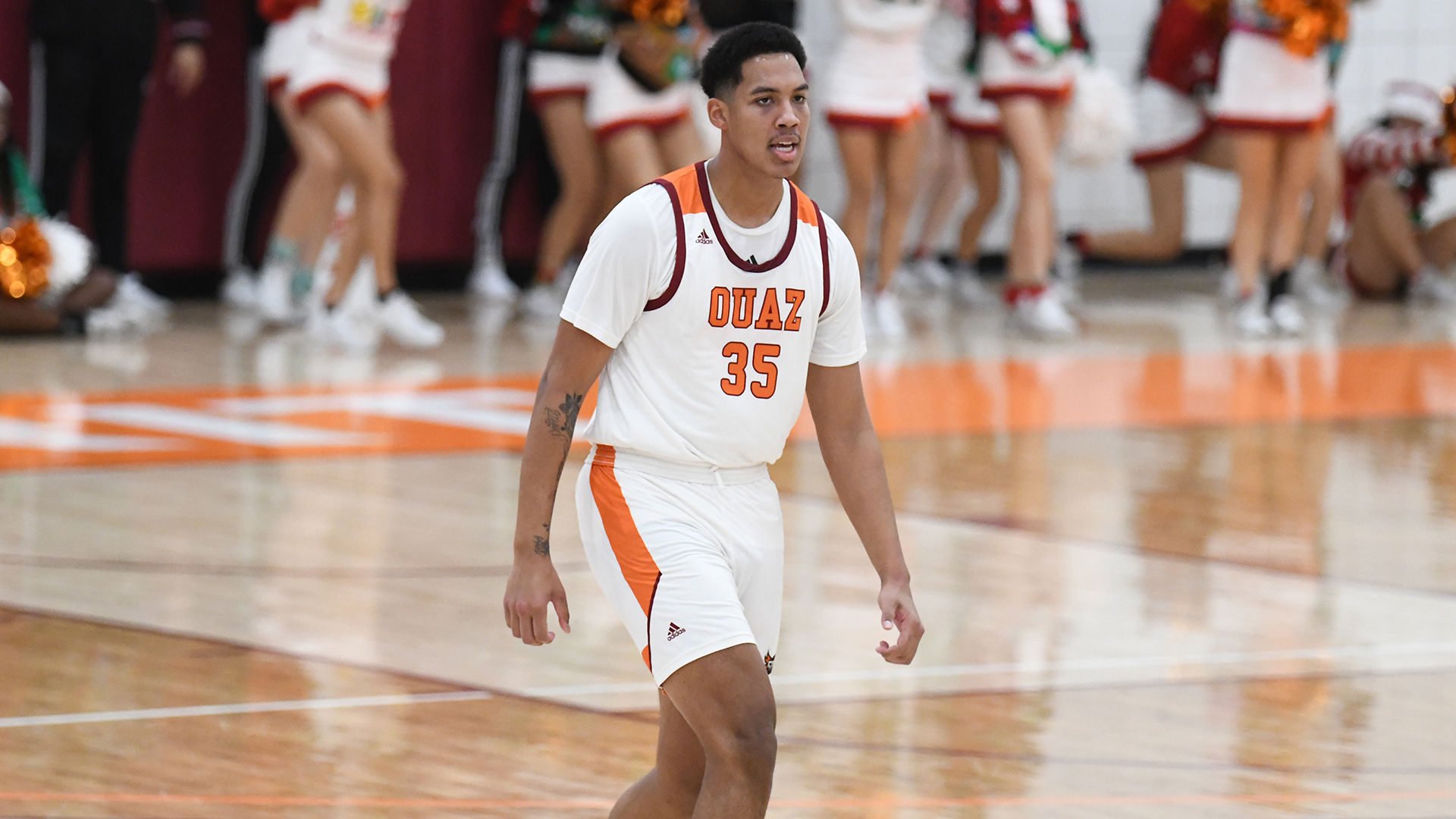 Josiah De'laCerda - Men's Basketball - OUAZ Athletics