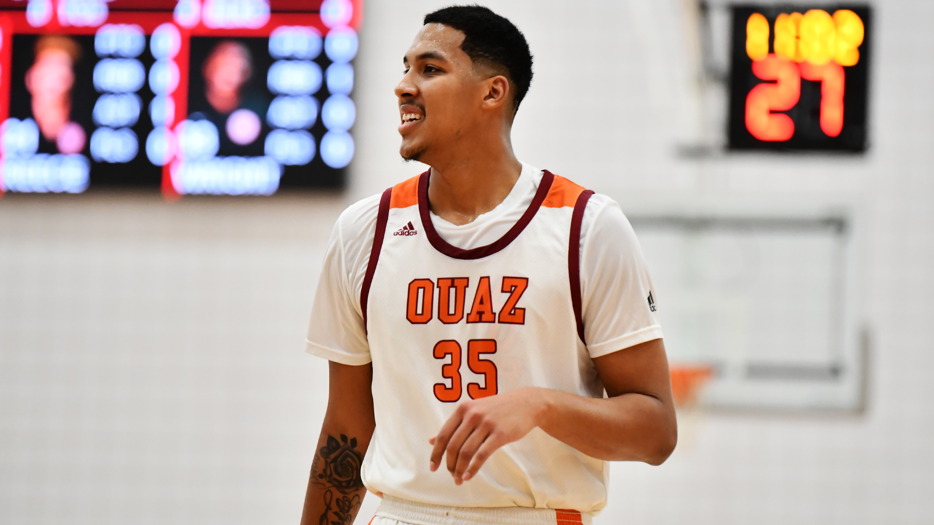 Josiah De'laCerda - Men's Basketball - OUAZ Athletics