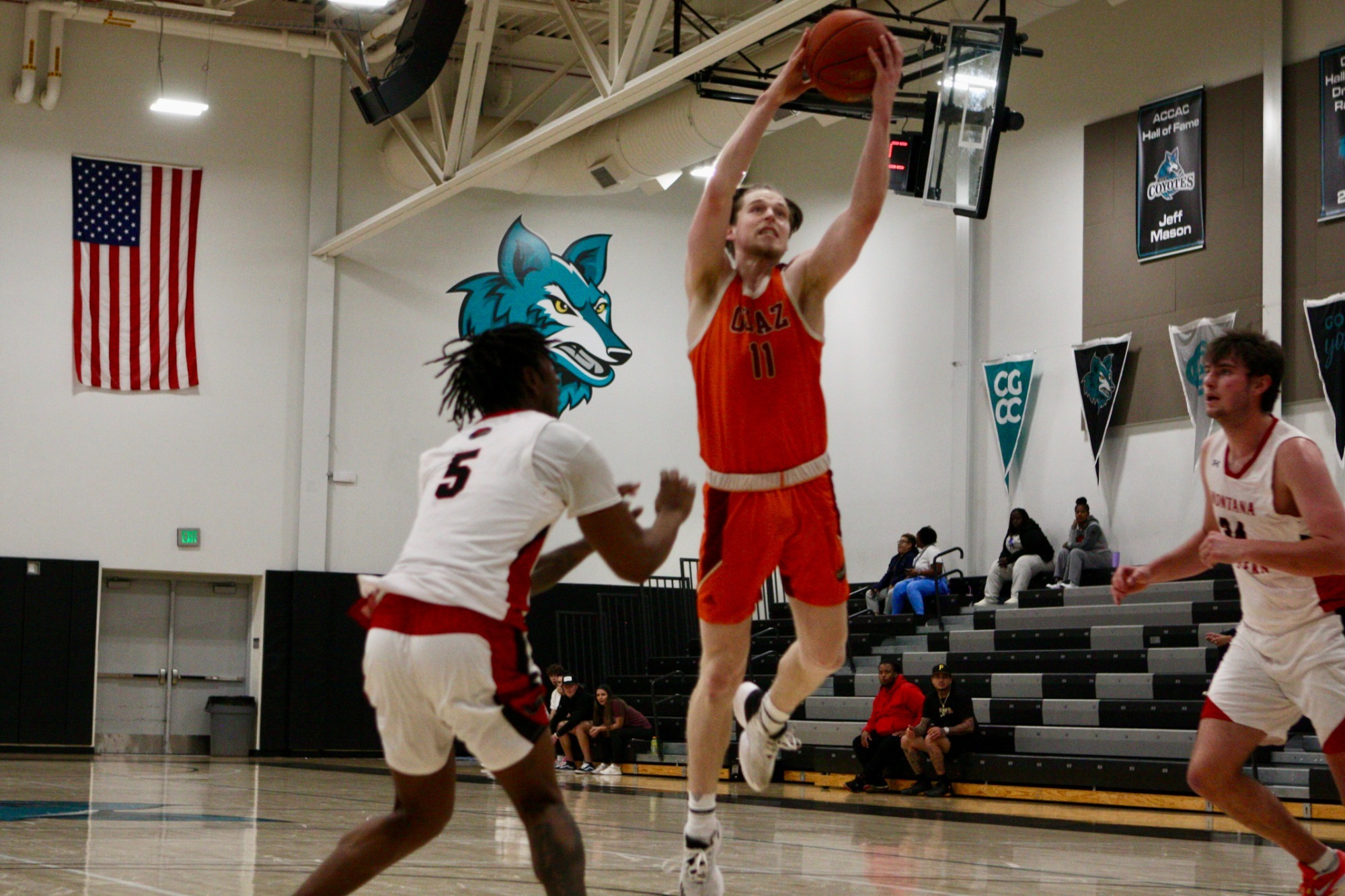 McKay Bundy - Men's Basketball - OUAZ Athletics