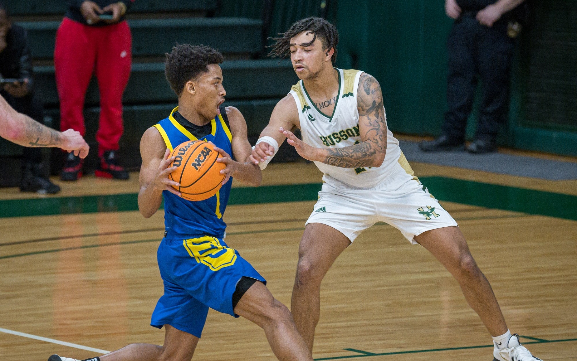 Owls Battle with the Polar Bears - University of Maine at Presque Isle