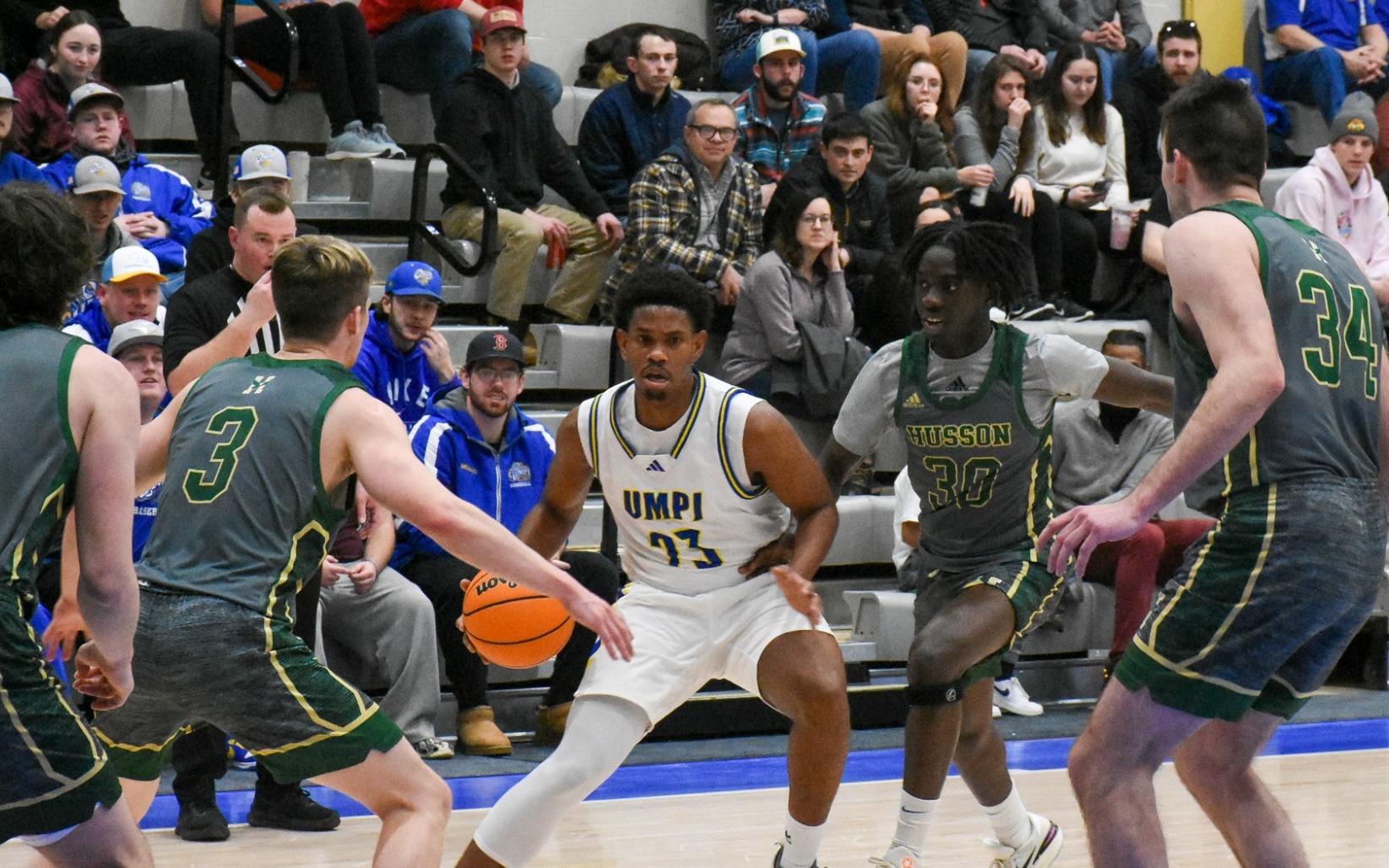 Owls Fall to the Eagles - University of Maine at Presque Isle