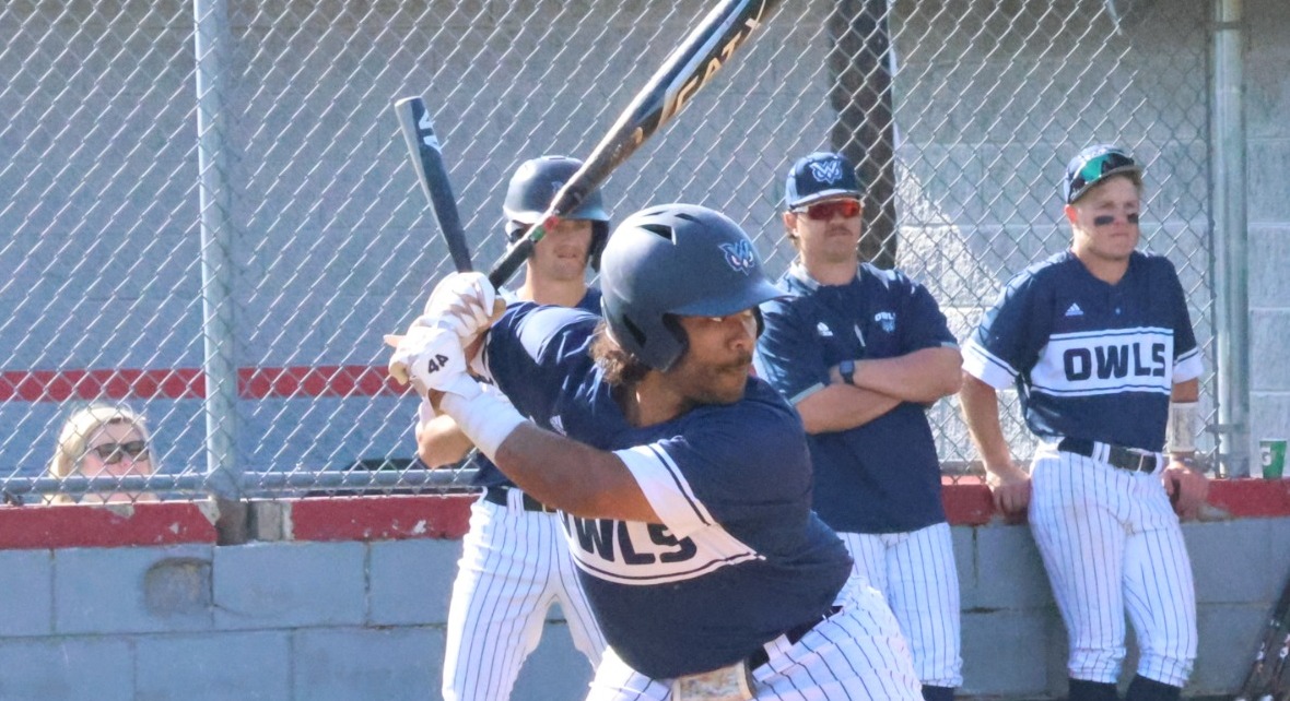 MUW falls at Rhodes, 9-5 - Mississippi University for Women