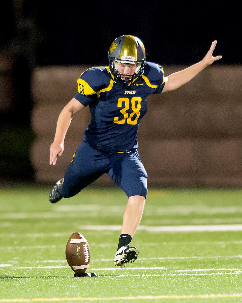 Pat Davis - 2019 - Football - Pace University Athletics