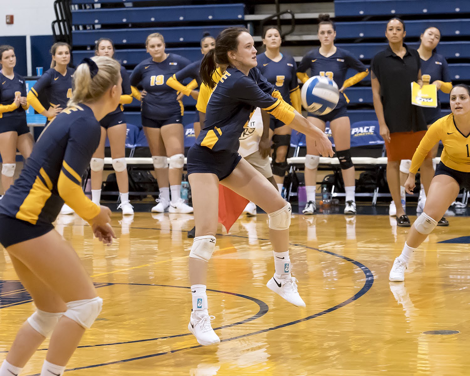 Kayla Slusser - 2022 - Women's Volleyball - Pace University Athletics