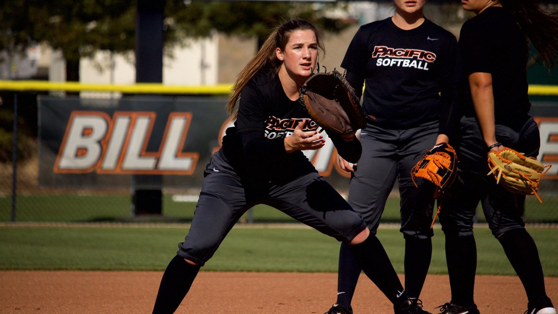 Offense Propels Tigers to Opening Day Sweep - University of the Pacific