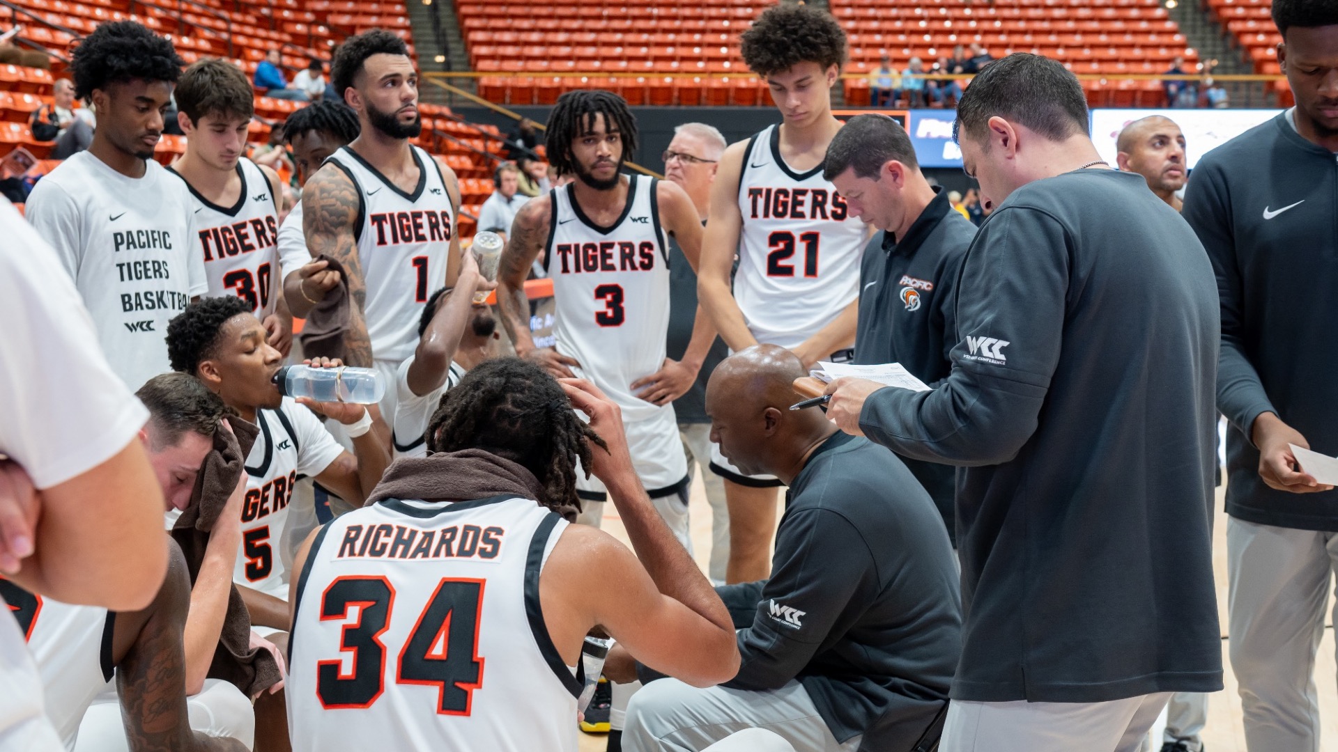 Tigers Silence California in Berkeley for First Win of 2023-24 ...