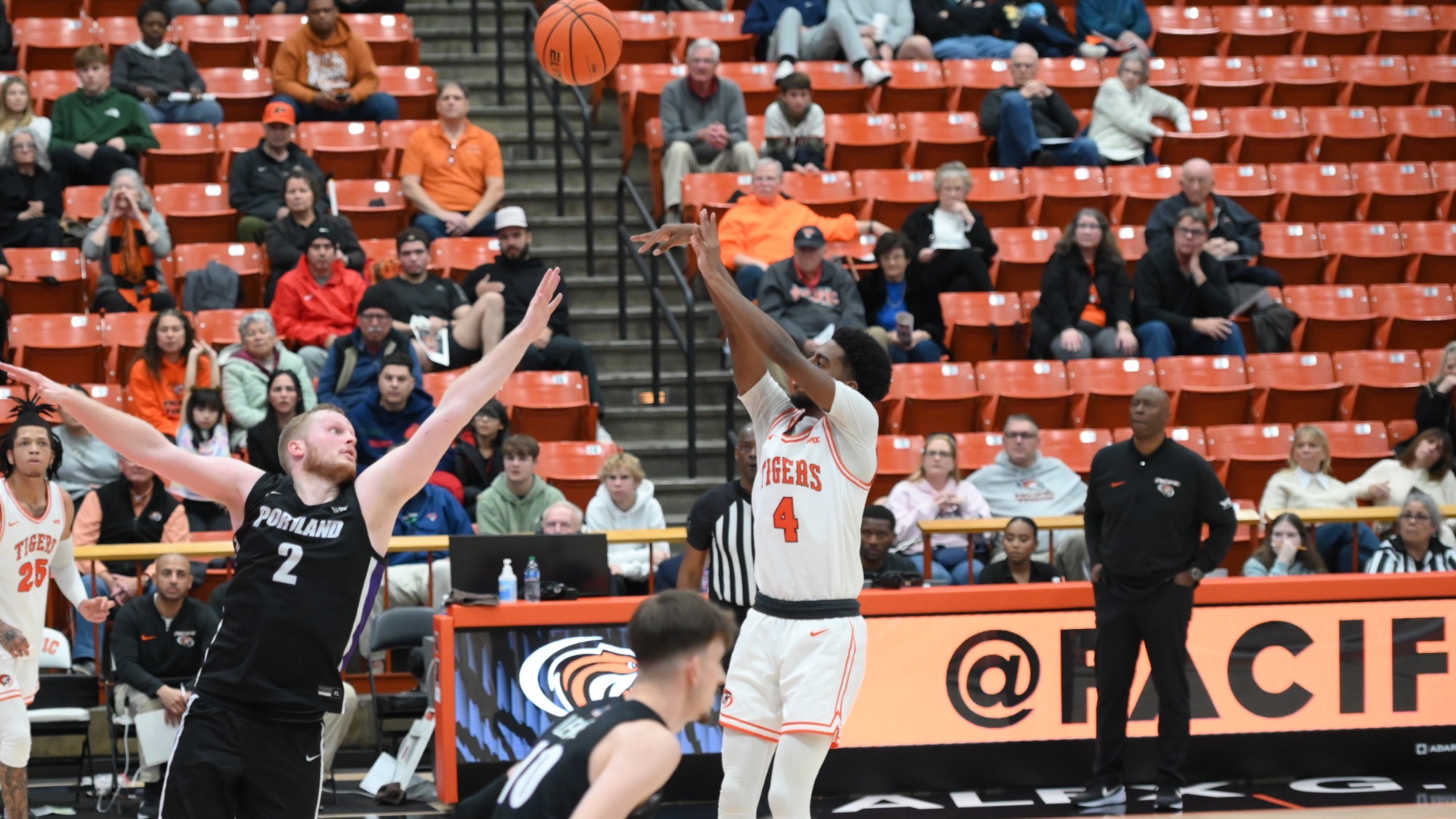 Moe Odum - 2023-24 - Men's Basketball - University of the Pacific