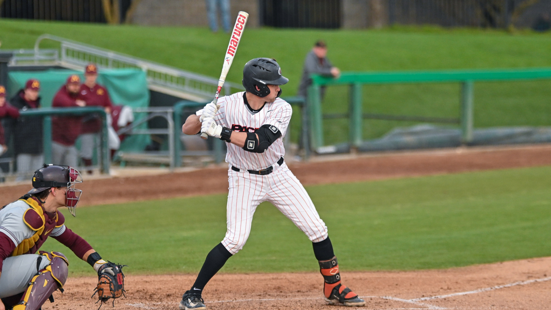 Weiss Hits First Home Run in Loss To Tritons - University of the Pacific
