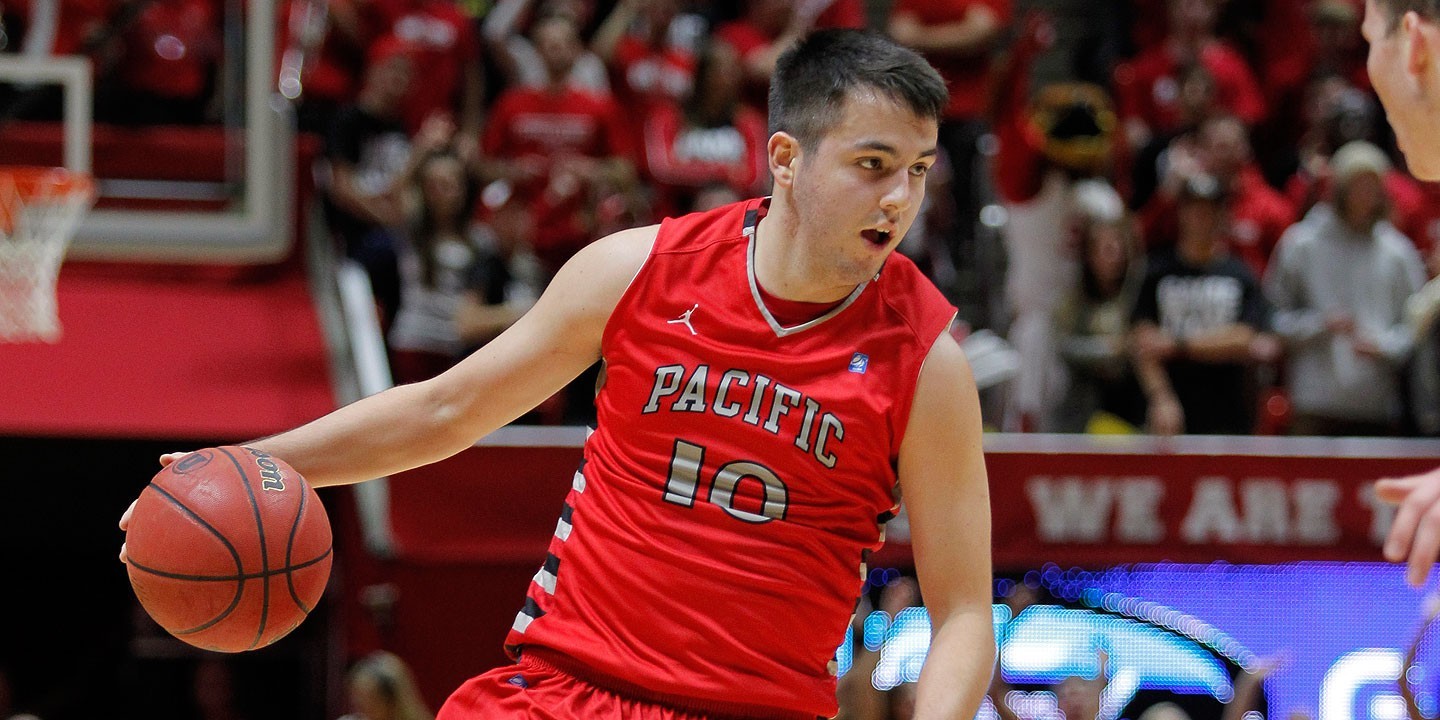 Bobby Ahern - Men's Basketball - Pacific University Athletics