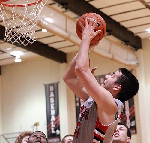 Bobby Ahern - Men's Basketball - Pacific University Athletics