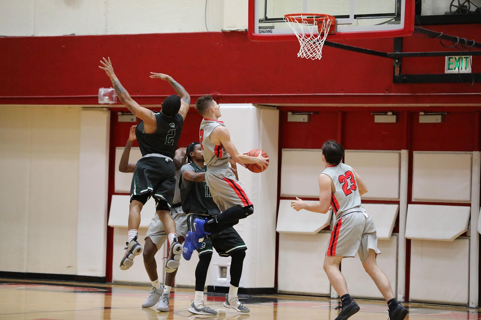Brevin Brown - Men's Basketball - Pacific University Athletics