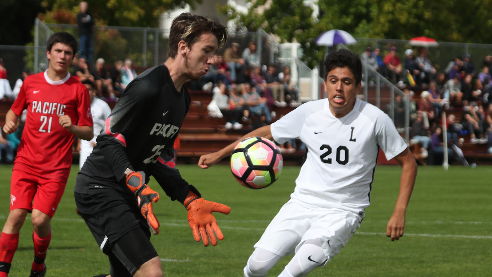 Boxers and Linfield Play to 1-1 Tie - Pacific University Athletics
