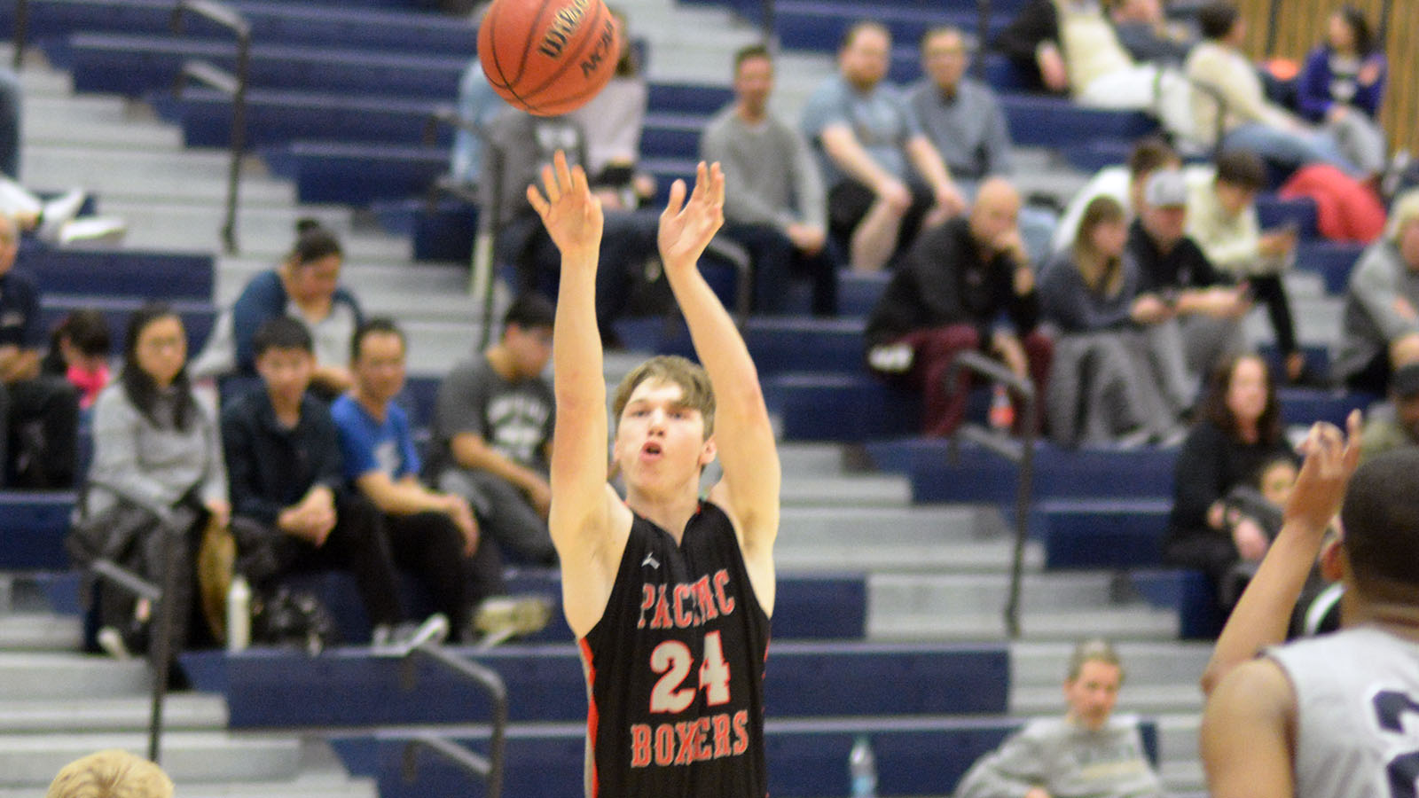 Dylan Stearns - Men's Basketball - Pacific University Athletics